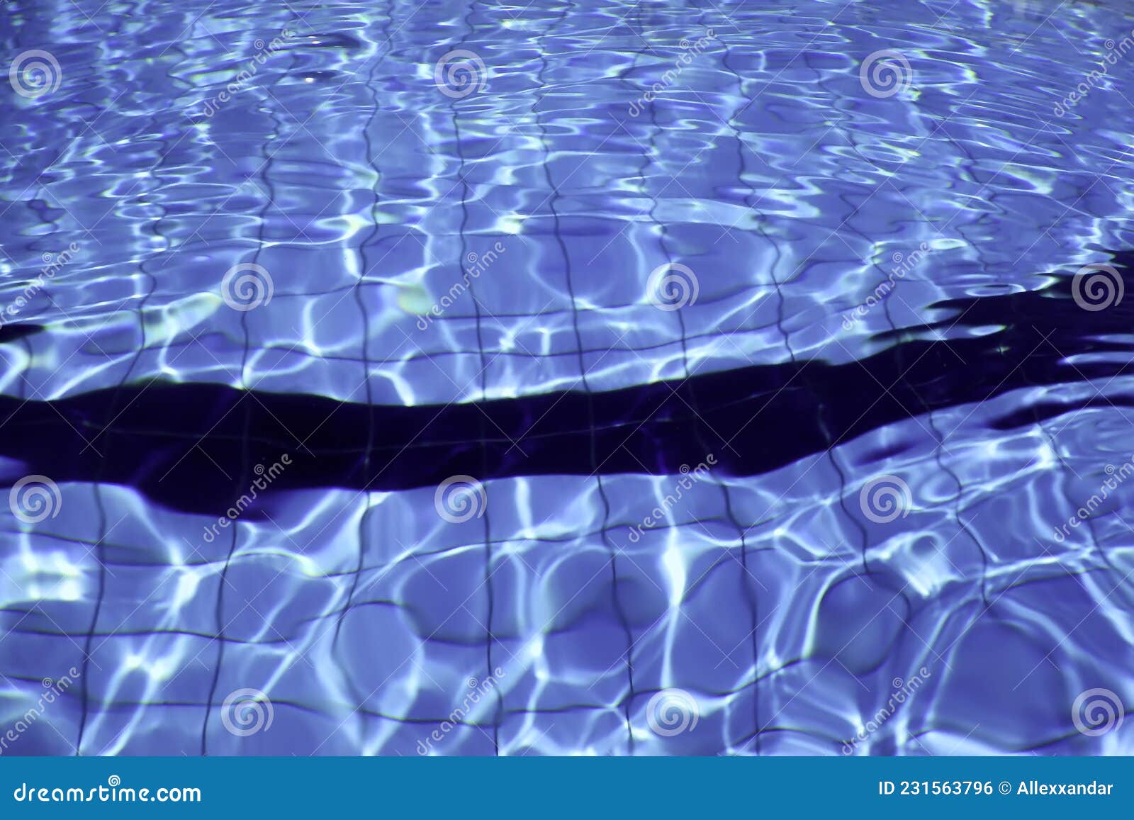 Surface D'eau Sous L'eau Surface De La Piscine Photo stock - Image du ...