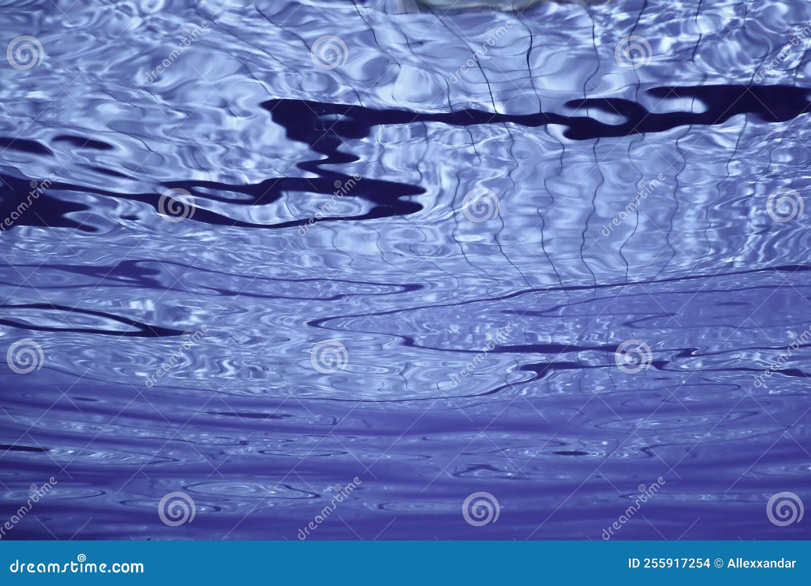Surface D'eau Sous L'eau Surface De La Piscine Photo stock - Image du ...