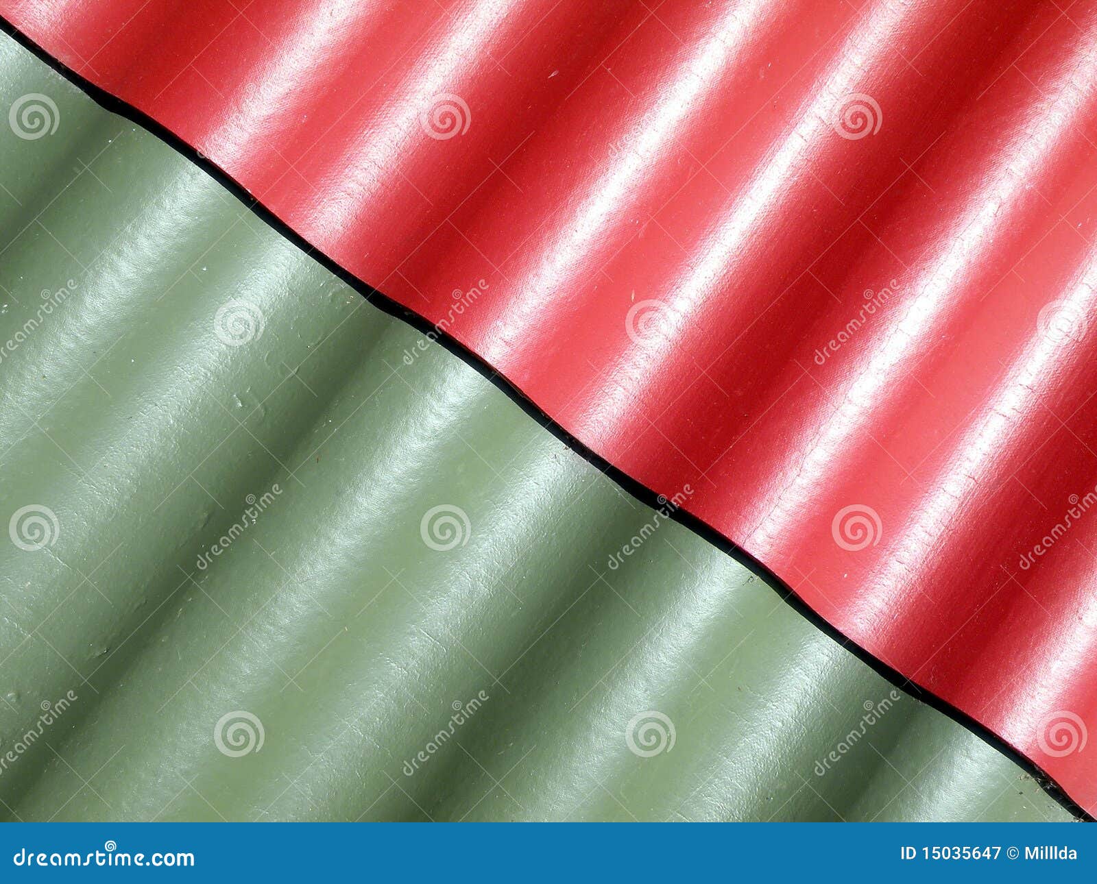 Surface Rouge Et Verte De Toit Image stock - Image of rouge, extérieur ...