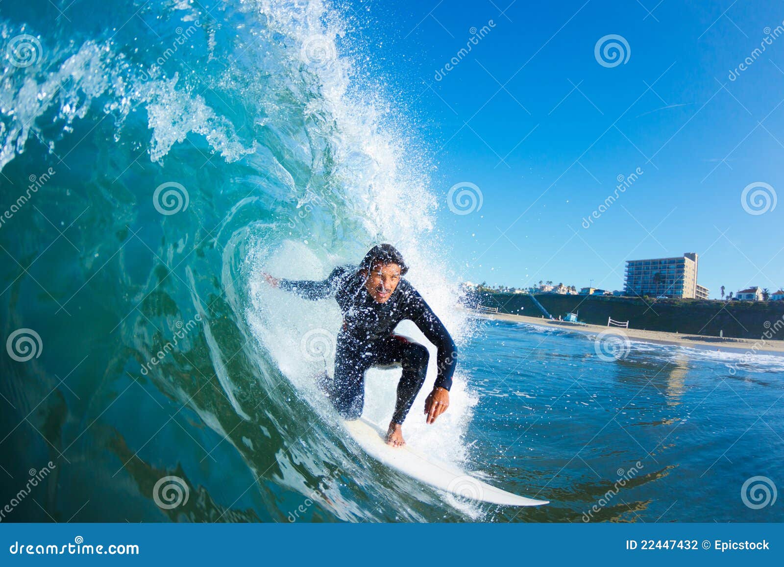 Surfer Auf Blauer Ozean-Welle Stockfoto - Bild von tätigkeit, fahrt ...