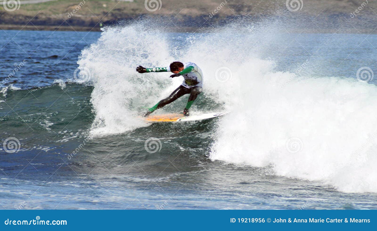 Surfer Dancing on a Wave East Thurso, Caithness, Scotland UK Editorial ...
