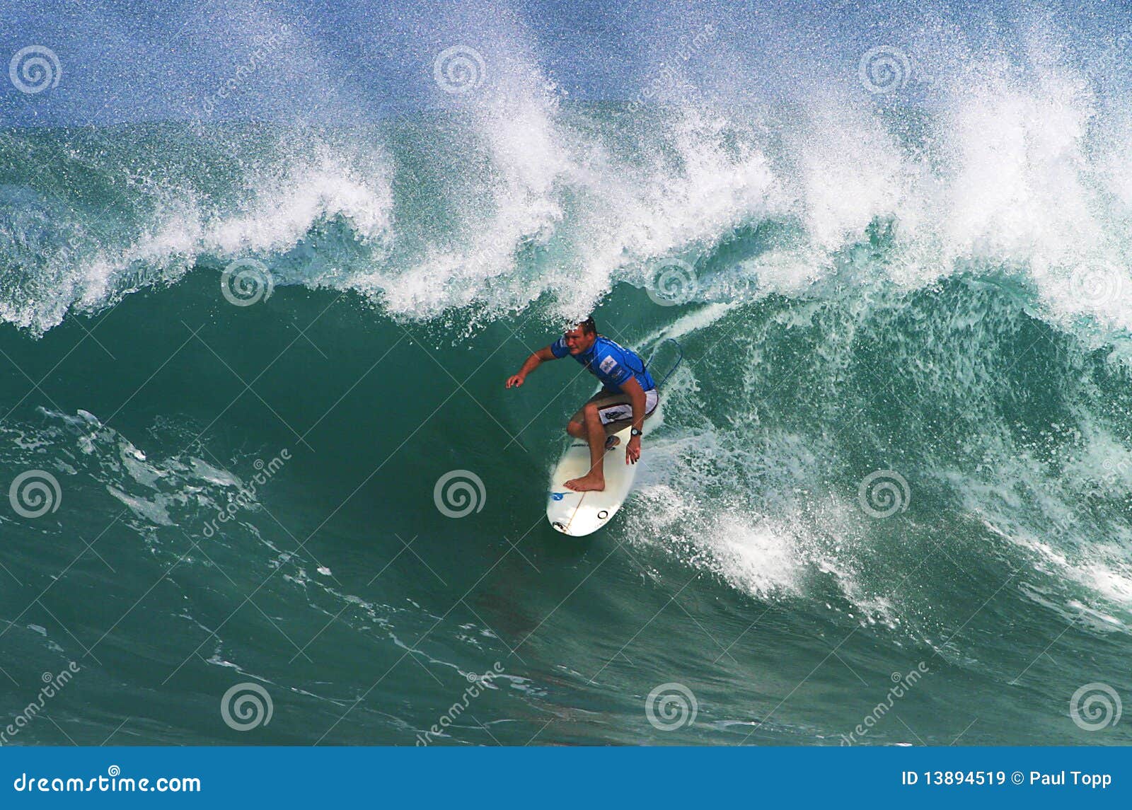 Surfer Greg Emslie Surfing at Backdoor Editorial Stock Image - Image of ...