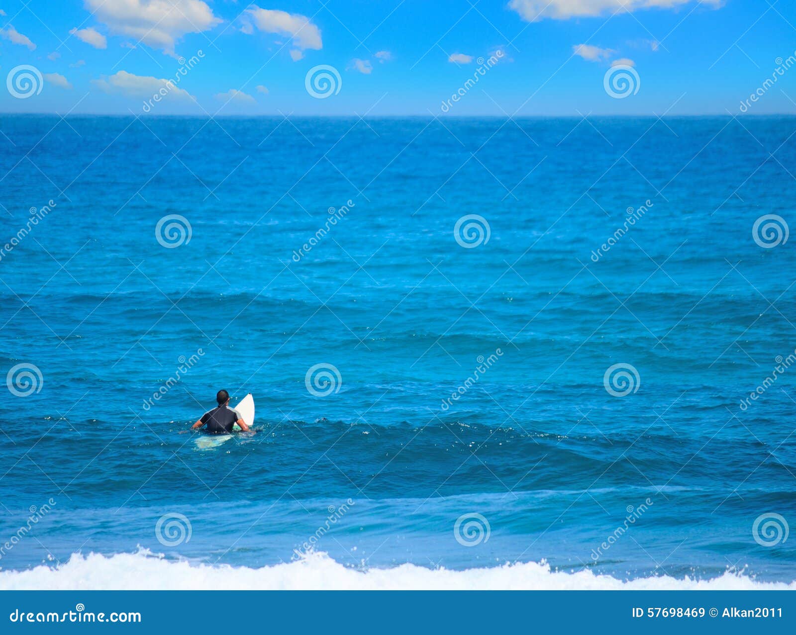 Surfer Waiting for the Wave Stock Image - Image of male, beach: 57698469