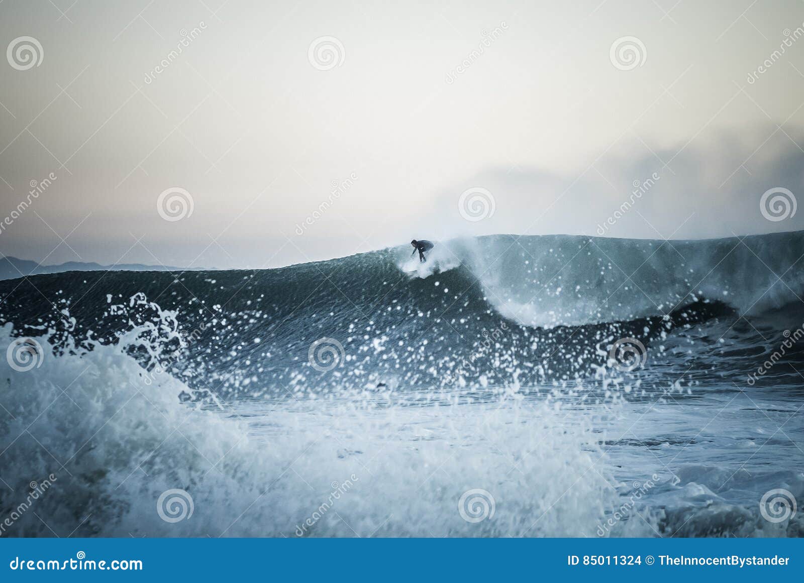 Surfing - Big Wave Time editorial stock image. Image of solo - 85011324