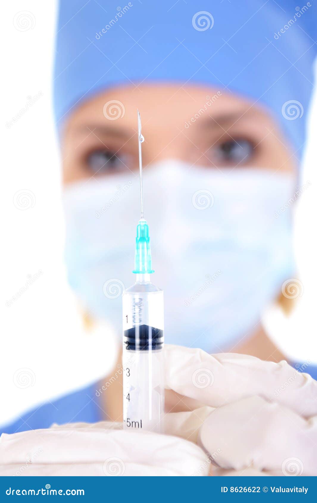 Surgeon with Medical Syringe Stock Photo - Image of laboratory, drug ...