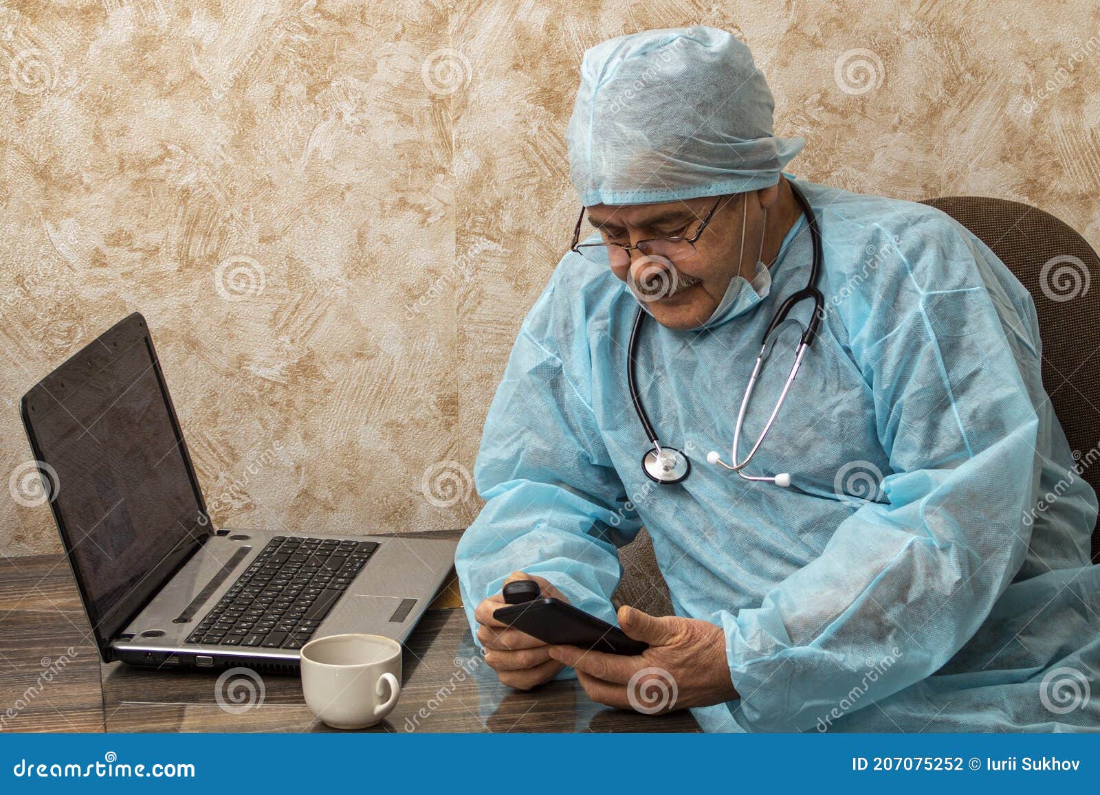 Surgeon, Rest Break, Good News Stock Photo - Image of hard, medicine ...