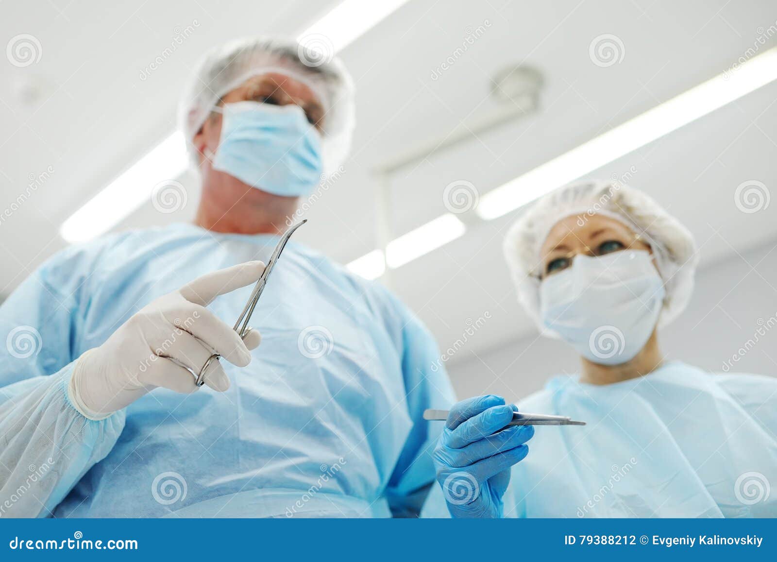 Surgeons Do Surgery Patient Stock Photo - Image of complex, profession ...