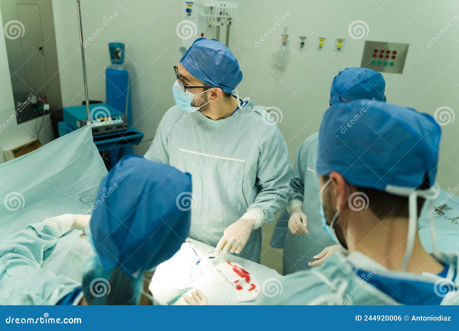 Surgeons Operating a Sick Patient Stock Photo - Image of medical, room ...
