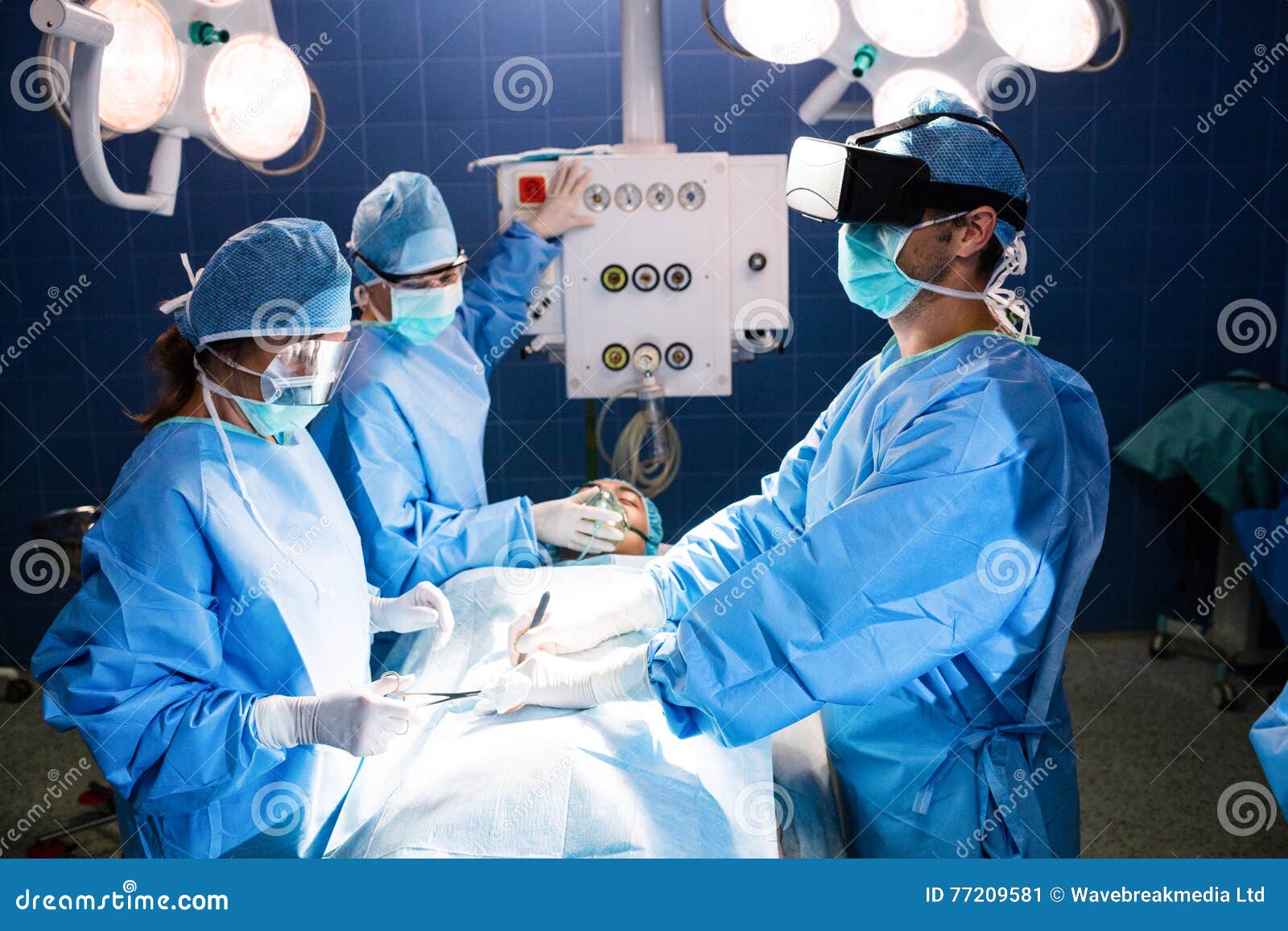 Surgeons Performing Operation in Operation Room Stock Image - Image of ...