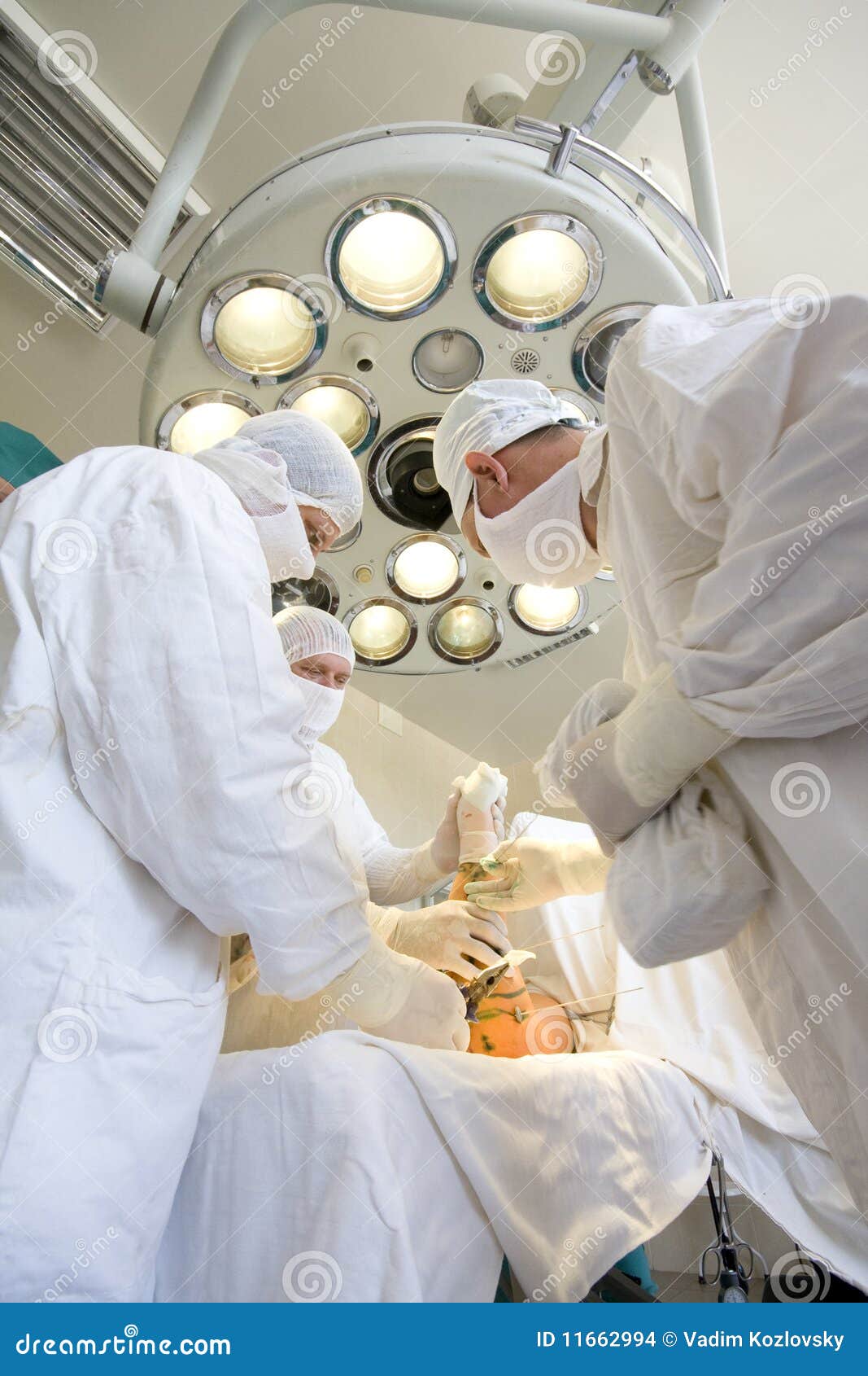 Surgeons team at work stock photo. Image of emergency - 11662994