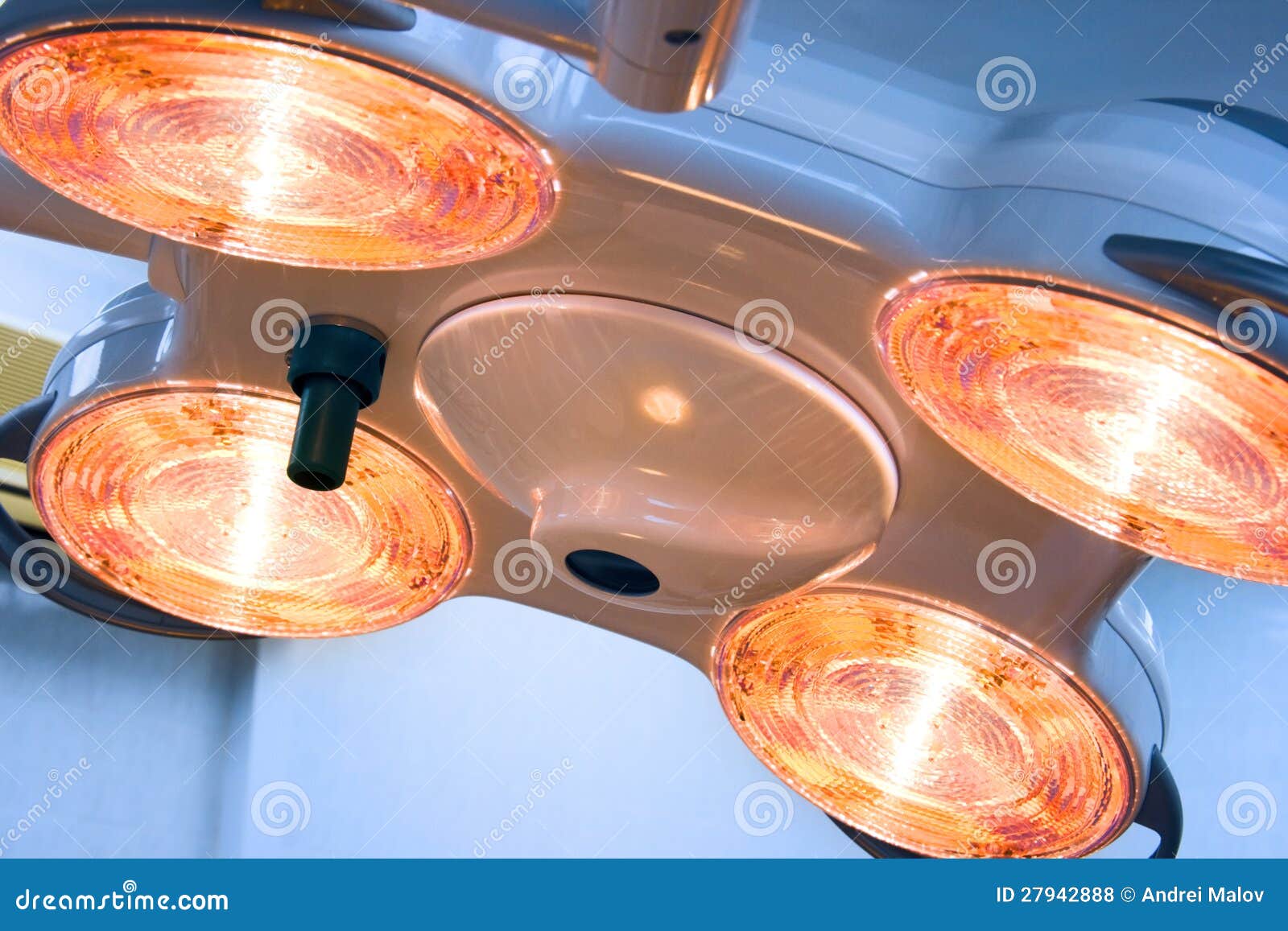 Surgery lamp stock photo. Image of operatingroom, equipment - 27942888