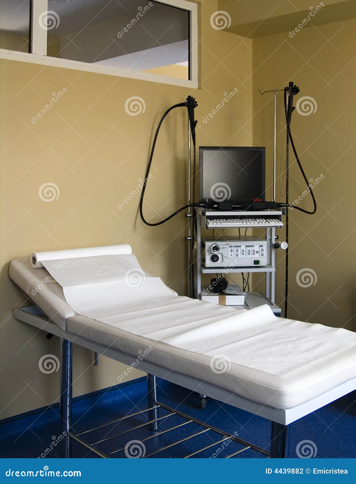 Surgery room stock photo. Image of doctor, synopsis, room - 4439882