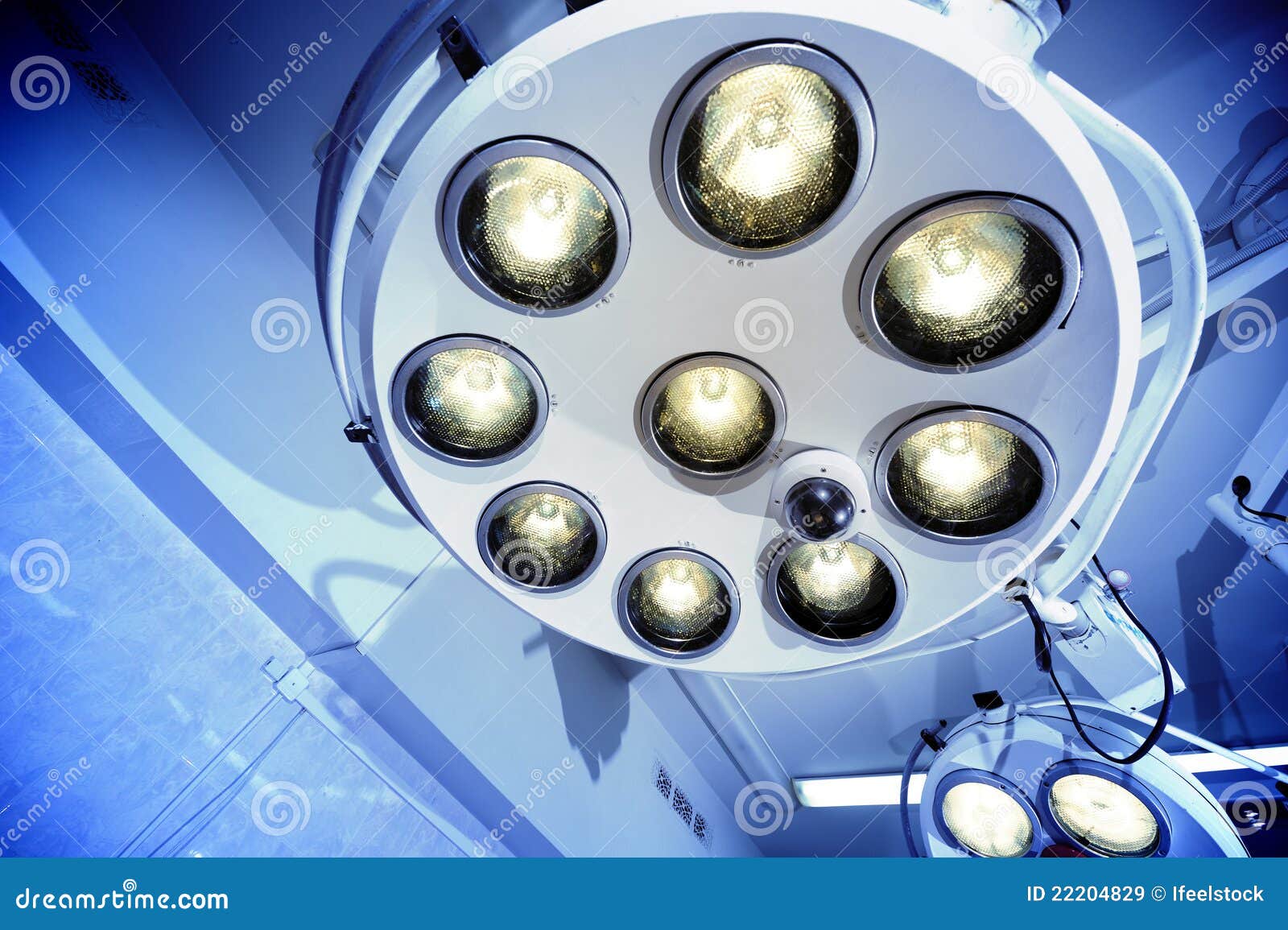 Surgical Lamps in Operation Room Stock Image - Image of lamp, operating ...