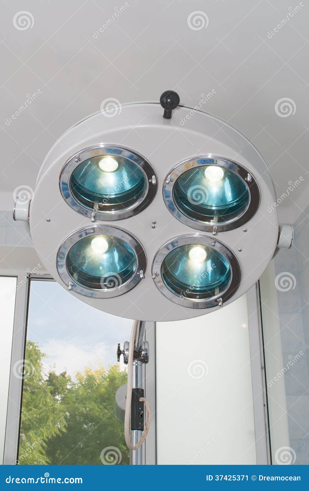 Surgical light stock image. Image of profession, surgery - 37425371