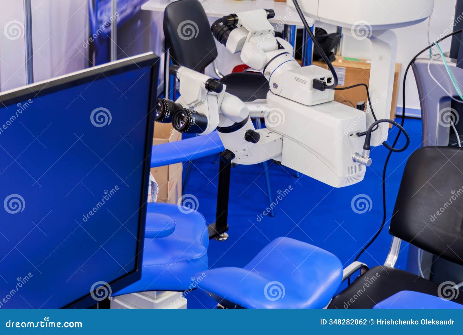 Surgical Microscope with Built-in Camera and Smooth Zoom for ...