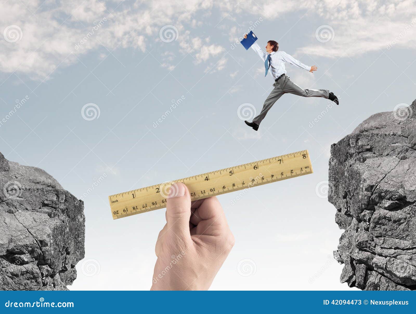 Surmonter des difficultés image stock. Image du caucasien - 42094473