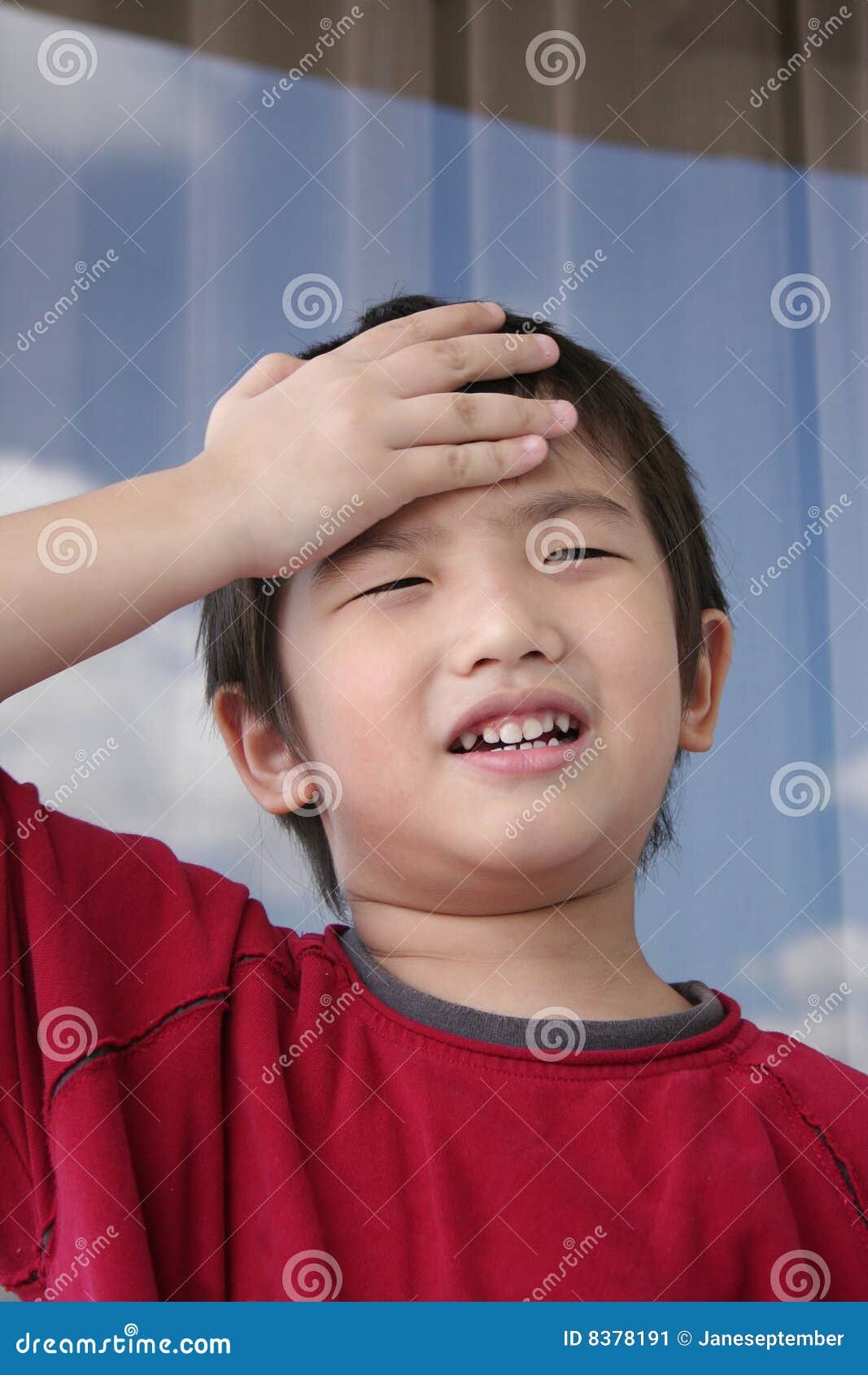 Surprised boy stock image. Image of holding, chinese, children - 8378191