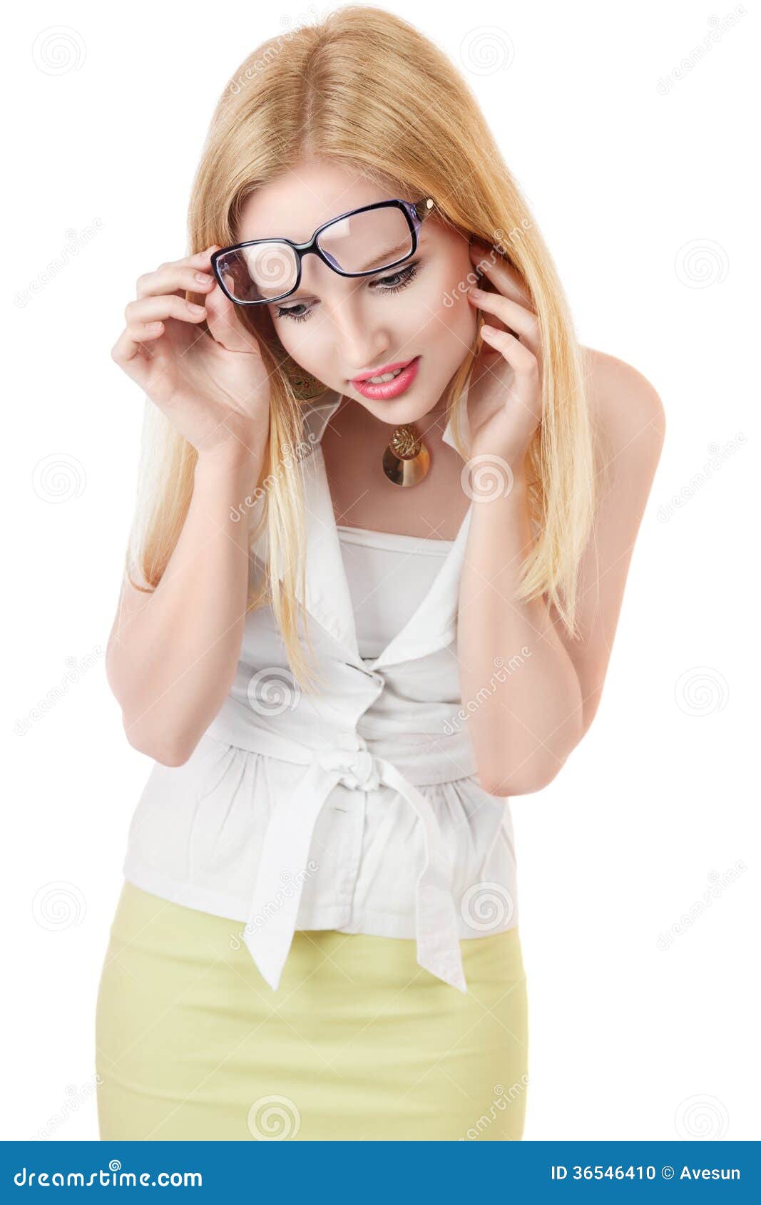 Portrait study in graphite. Please share feedback, what can i improve ...