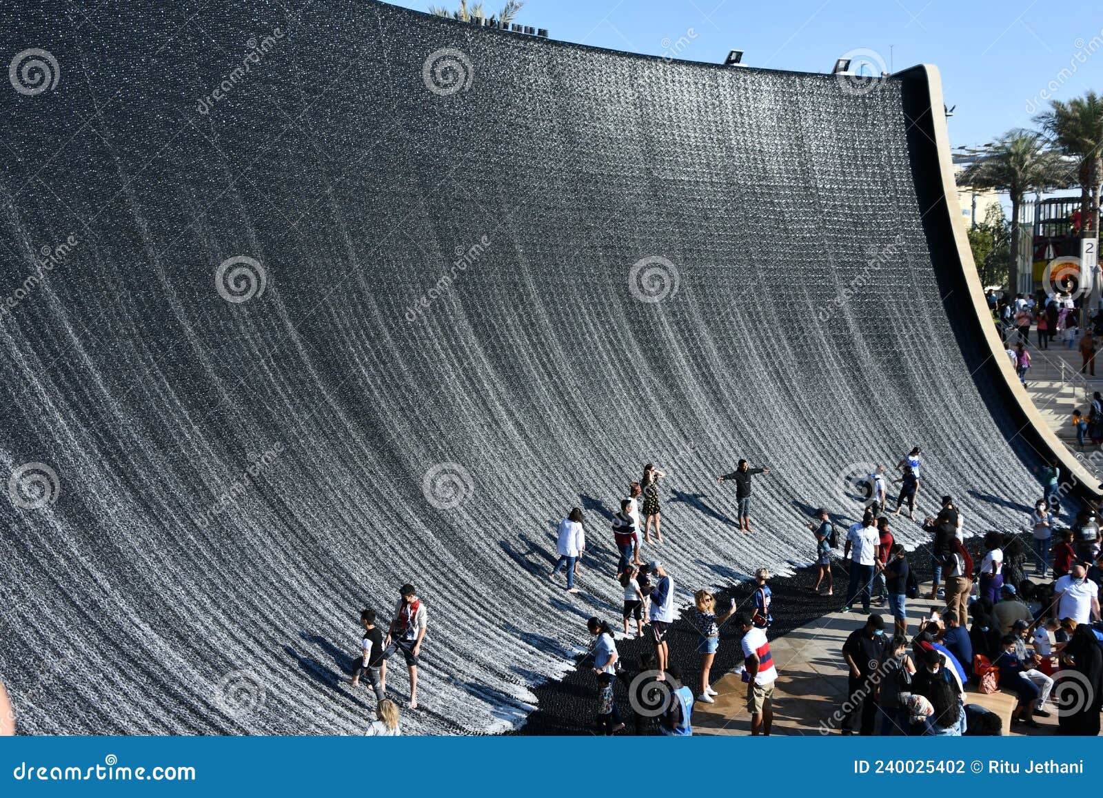 Surreal Water Feature at Expo 2020 in Dubai, UAE Editorial Photography ...