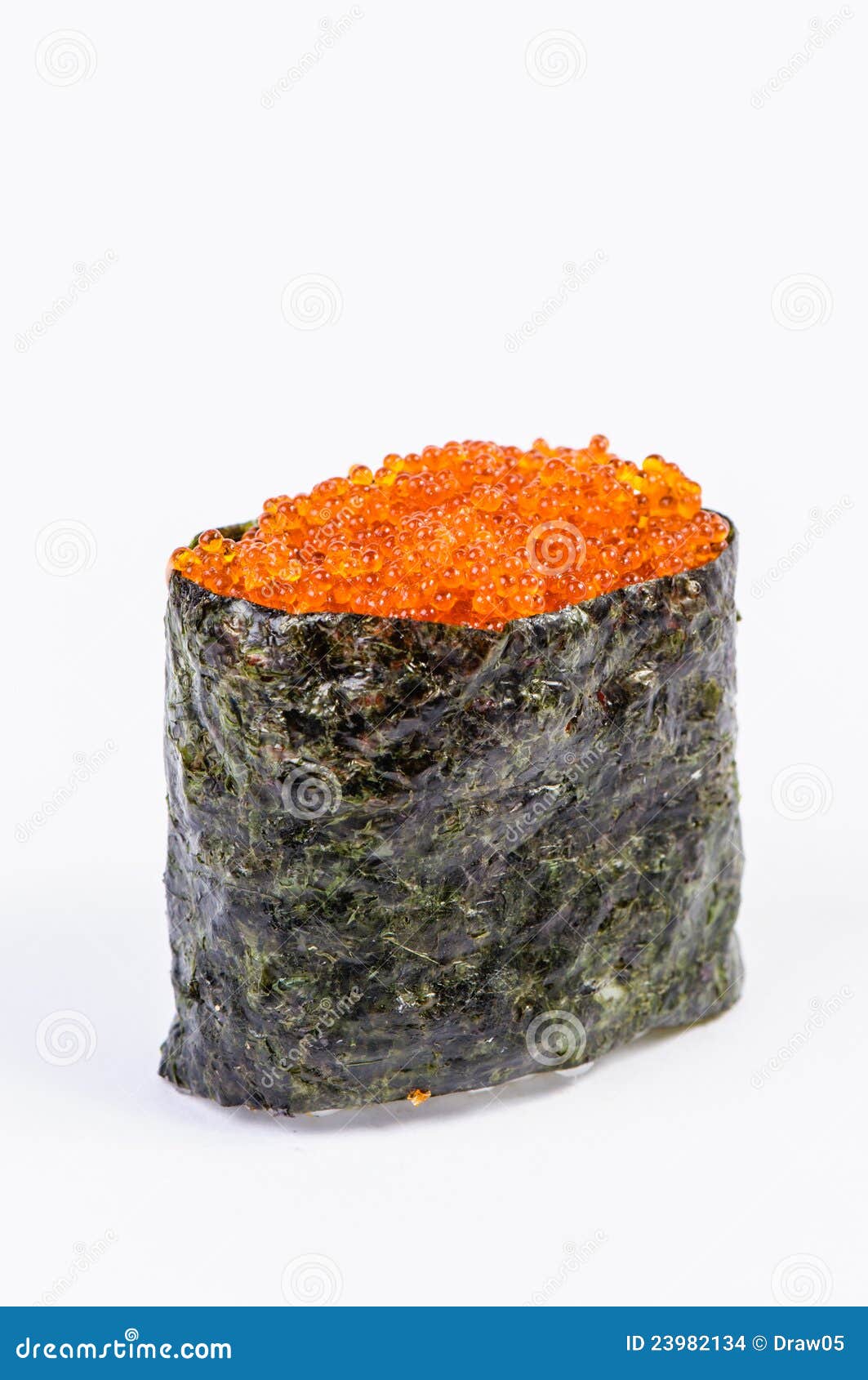 Sushi De Gunkan Com Ovas Dos Peixes Foto de Stock - Imagem de japonês ...