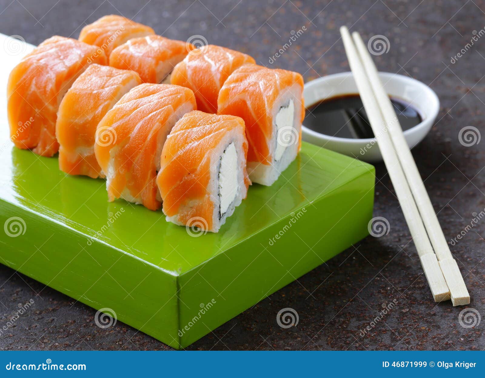 Philadelphia Hot Cheese GrHot Grilled Philadelphia Roll. Sushi Rolls ...