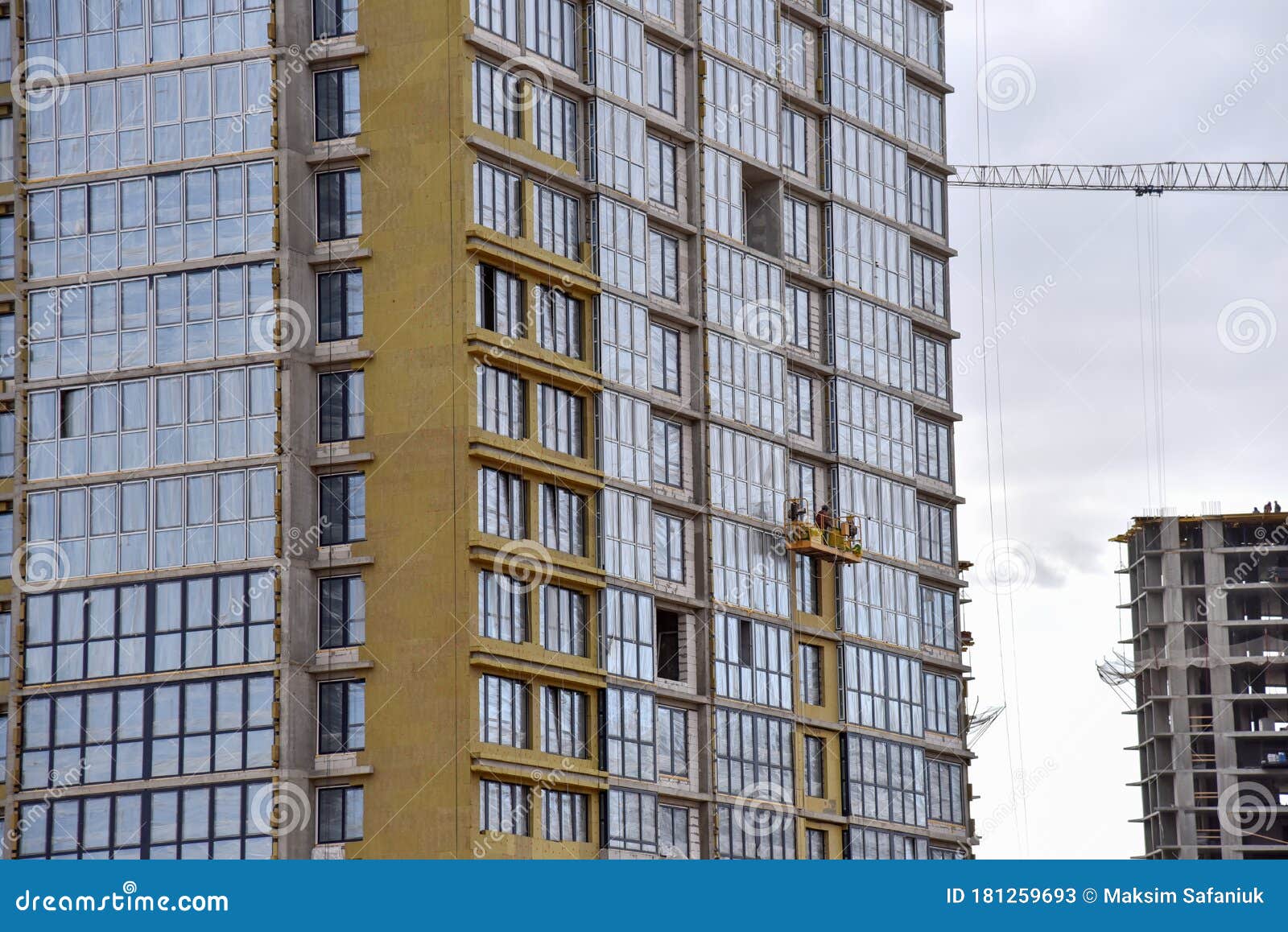 The Suspended Cradle For Exterior Work In Hi-rise Building Construction ...
