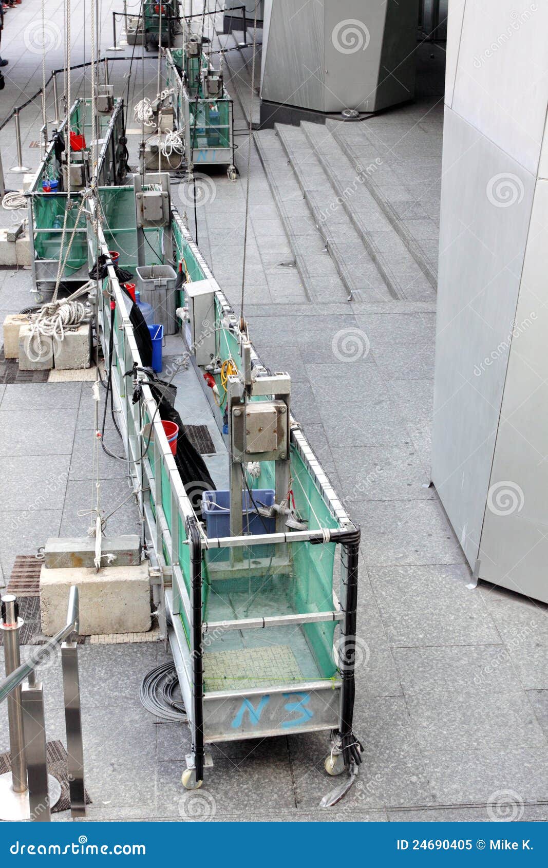 Suspended Scaffold Rigging Royalty-Free Stock Image | CartoonDealer.com ...