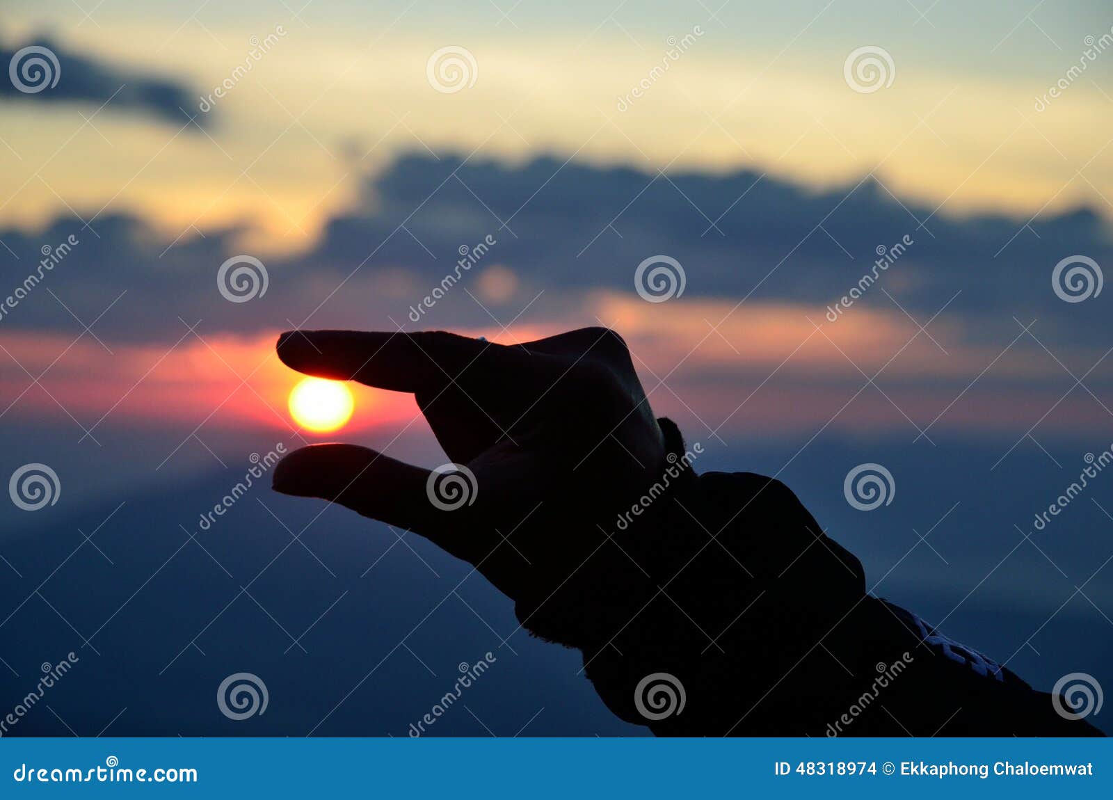 Sustento foto de stock. Imagem de nascente, nave, sustento - 48318974