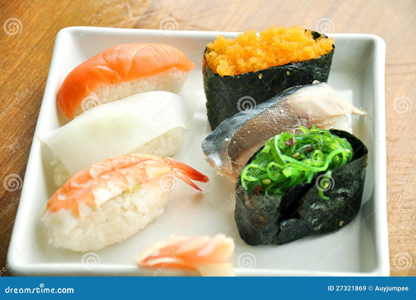 Suszi obraz stock. Obraz złożonej z świeży, restauracja - 27321869