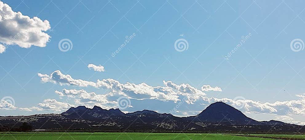 Sutter Buttes Smallest Mountain Range in the World Stock Photo - Image ...