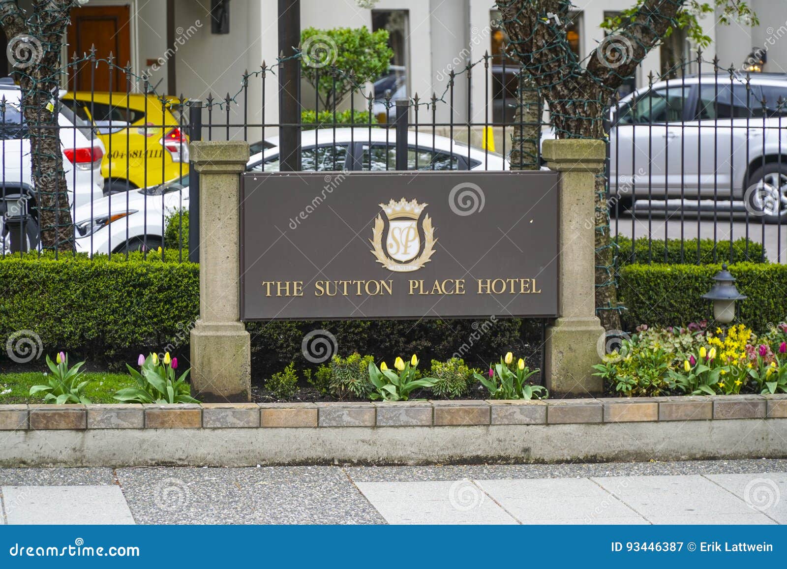 The Sutton Place Hotel in Vancouver - VANCOUVER - CANADA - APRIL 12 ...
