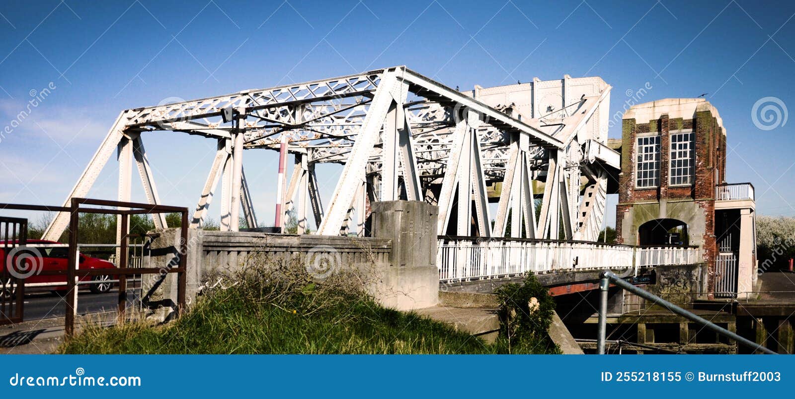 Sutton Road Bridge Scherzer Rolling Bascule Bridge in Hull, England ...