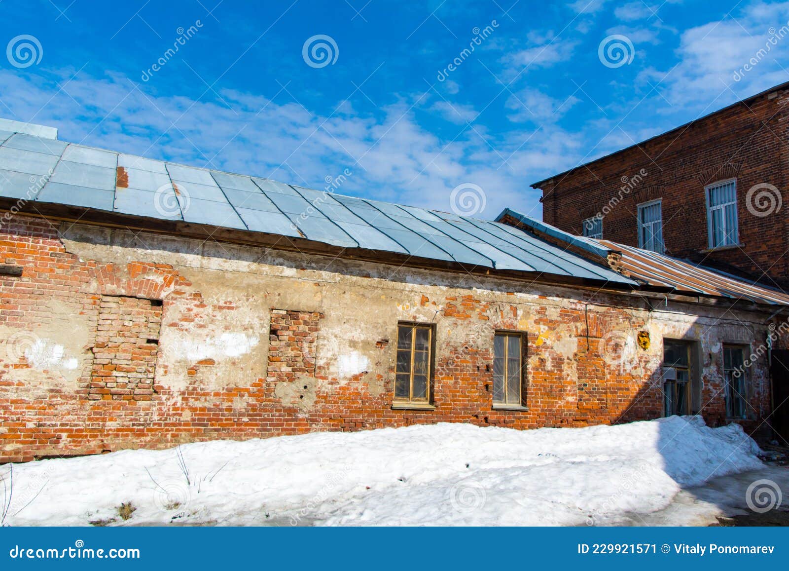 Suzdal, Russia, May 1, 2021. Side View of a Typical Red Brick Warehouse ...