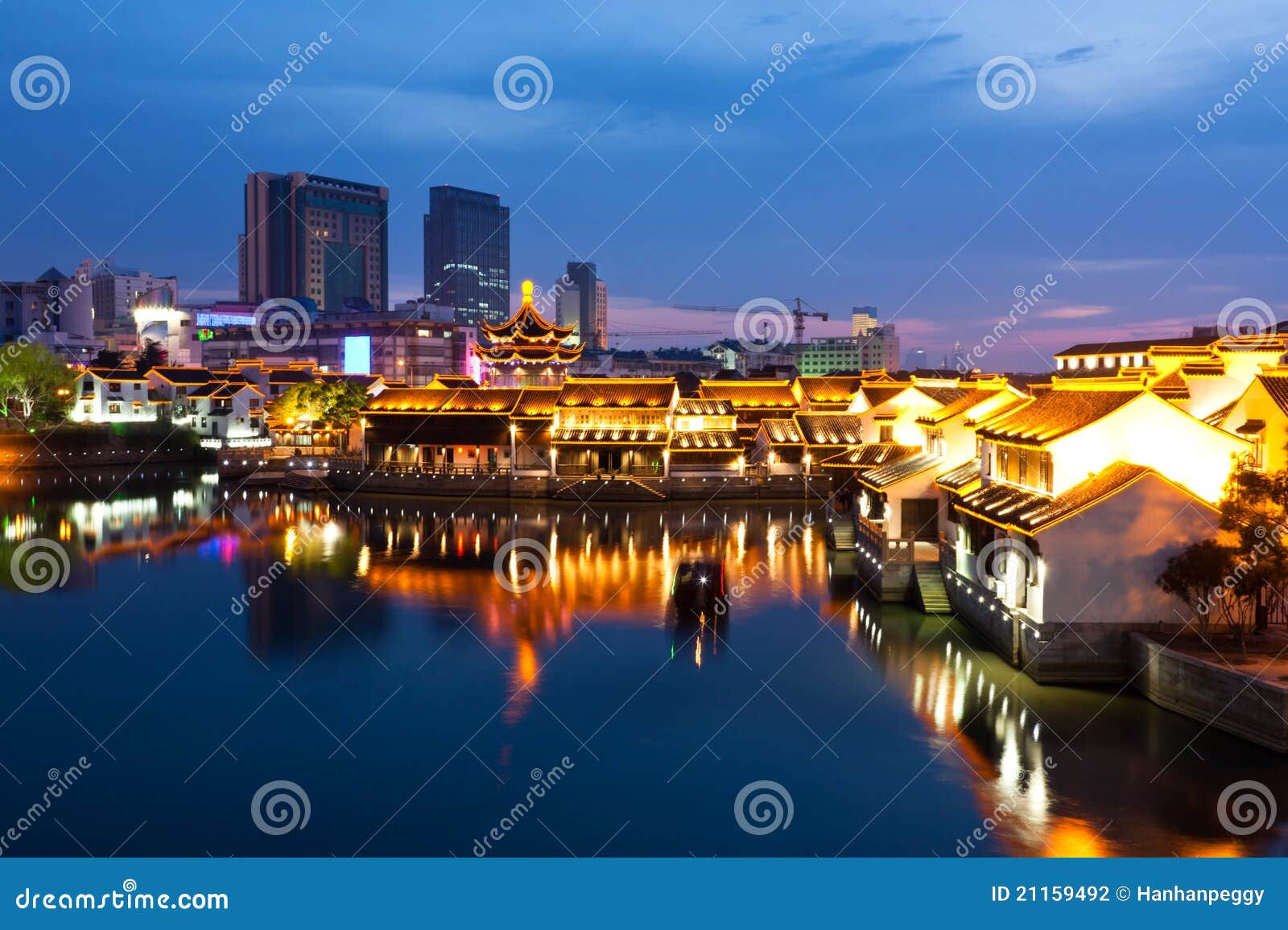 Suzhou night scene stock photo. Image of architecture - 21159492