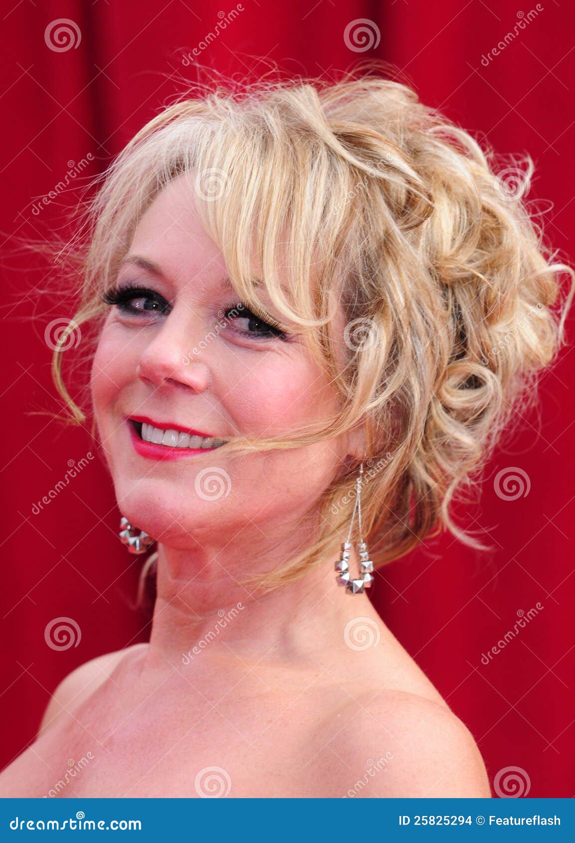 Suzie Blake editorial stock image. Image of studios, manchester - 25825294