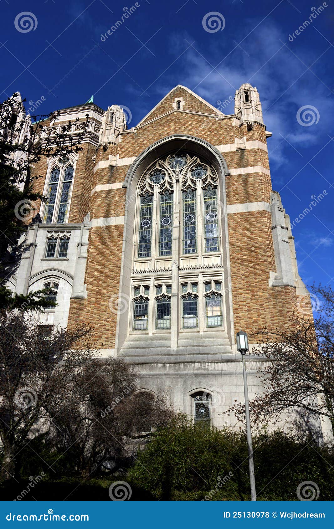 Suzzallo library stock photo. Image of concrete, sunshine - 25130978