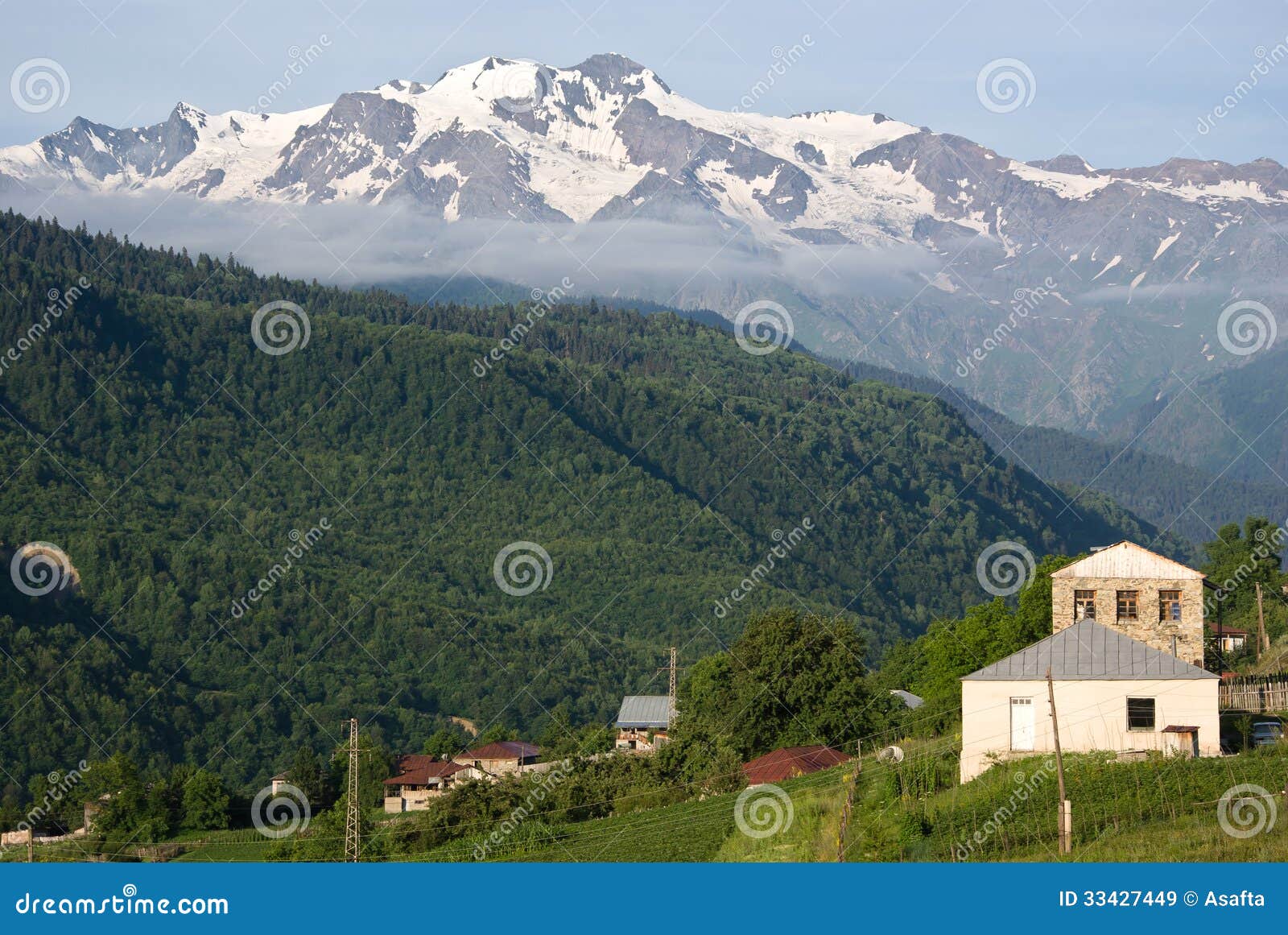 Svaneti - Georgia stockbild. Bild von landschaft, geschichte - 33427449