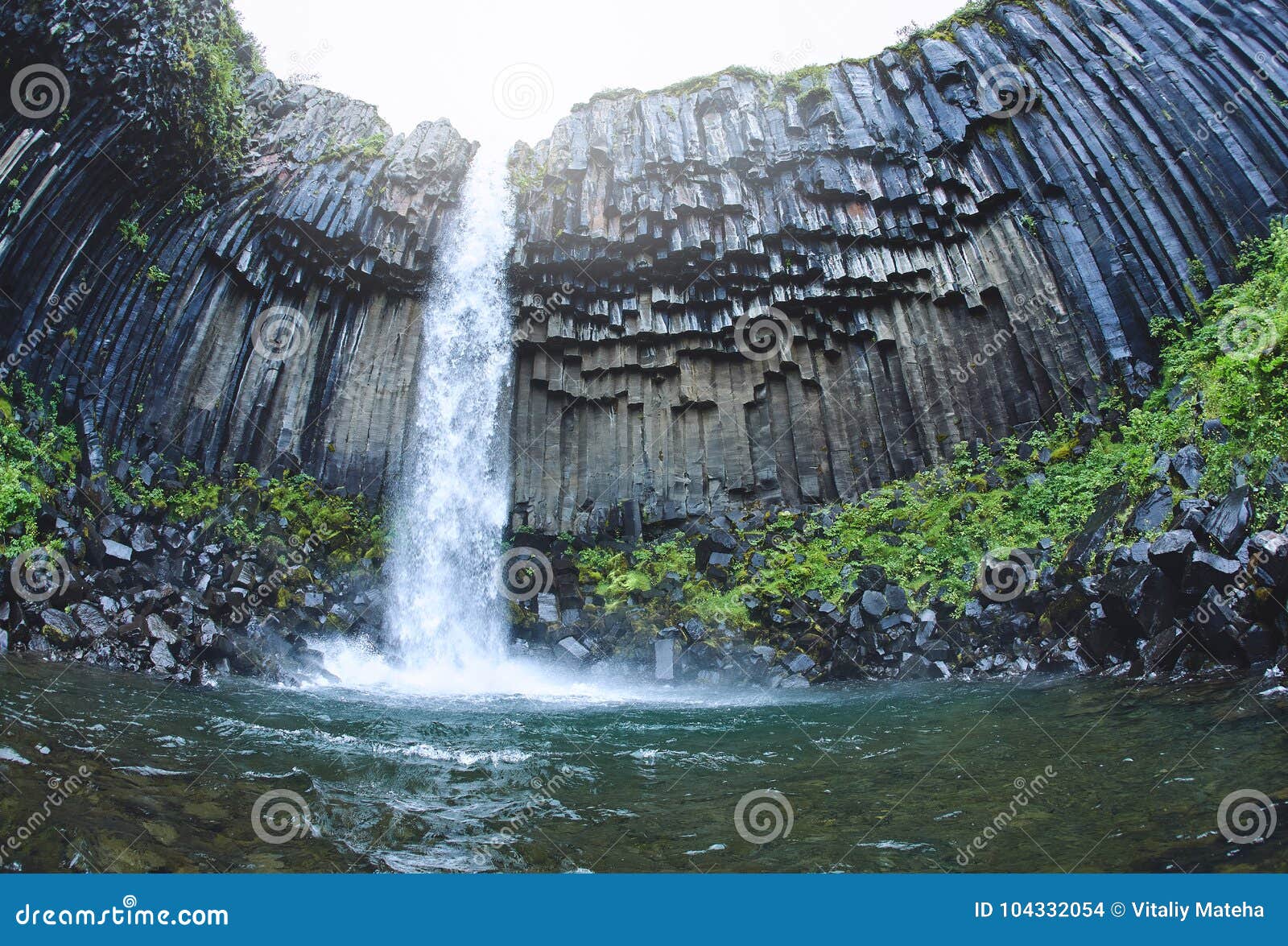Svartifoss Waterfall Surrounded by Basalt Columns in the South of ... Svartifoss Waterfall Surrounded by Basalt Columns in the South of ...
