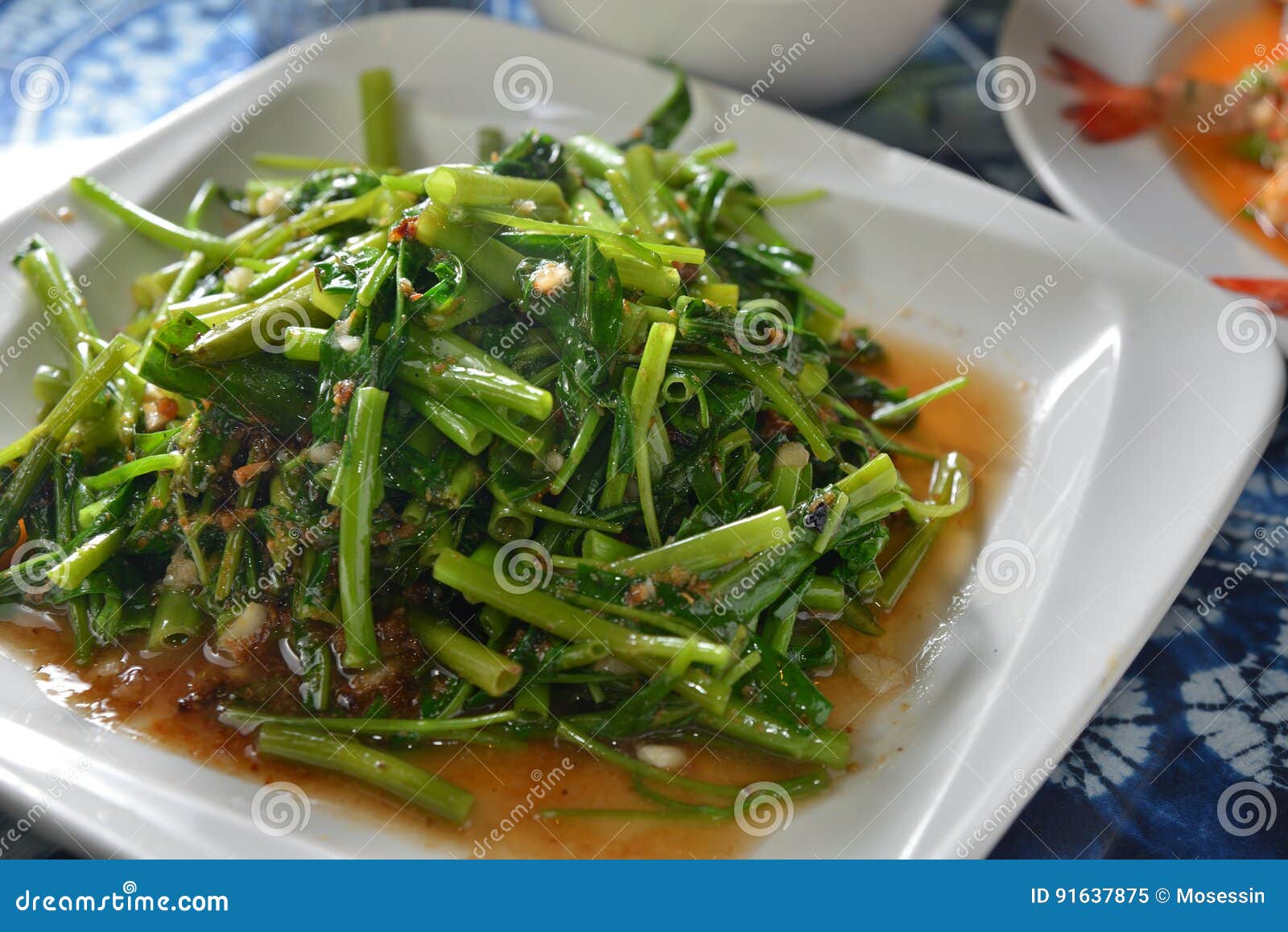 Swamp Cabbage, Swamp Cabbage White Stem, Water Morning Glory (Ipomoea ...