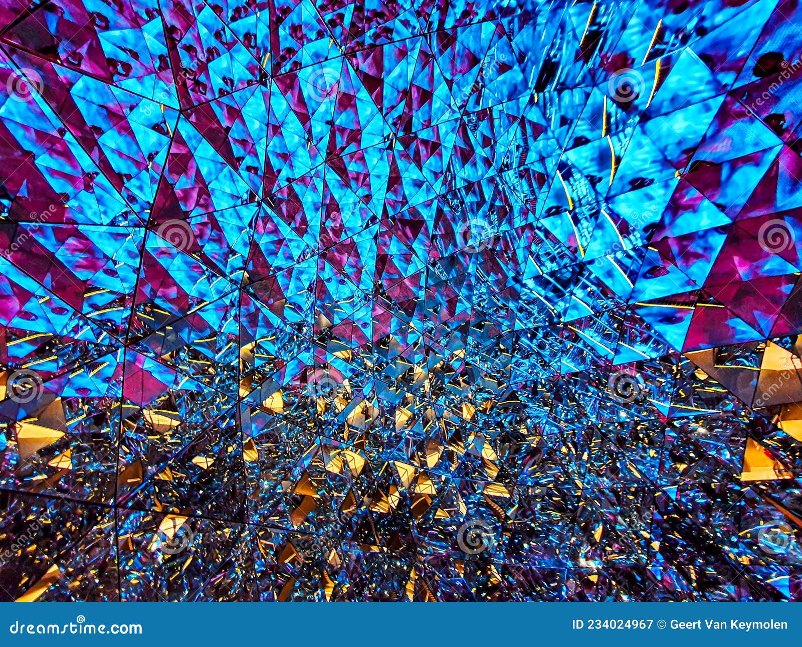 Crystal Dome Royalty-Free Stock Photo | CartoonDealer.com #5008503