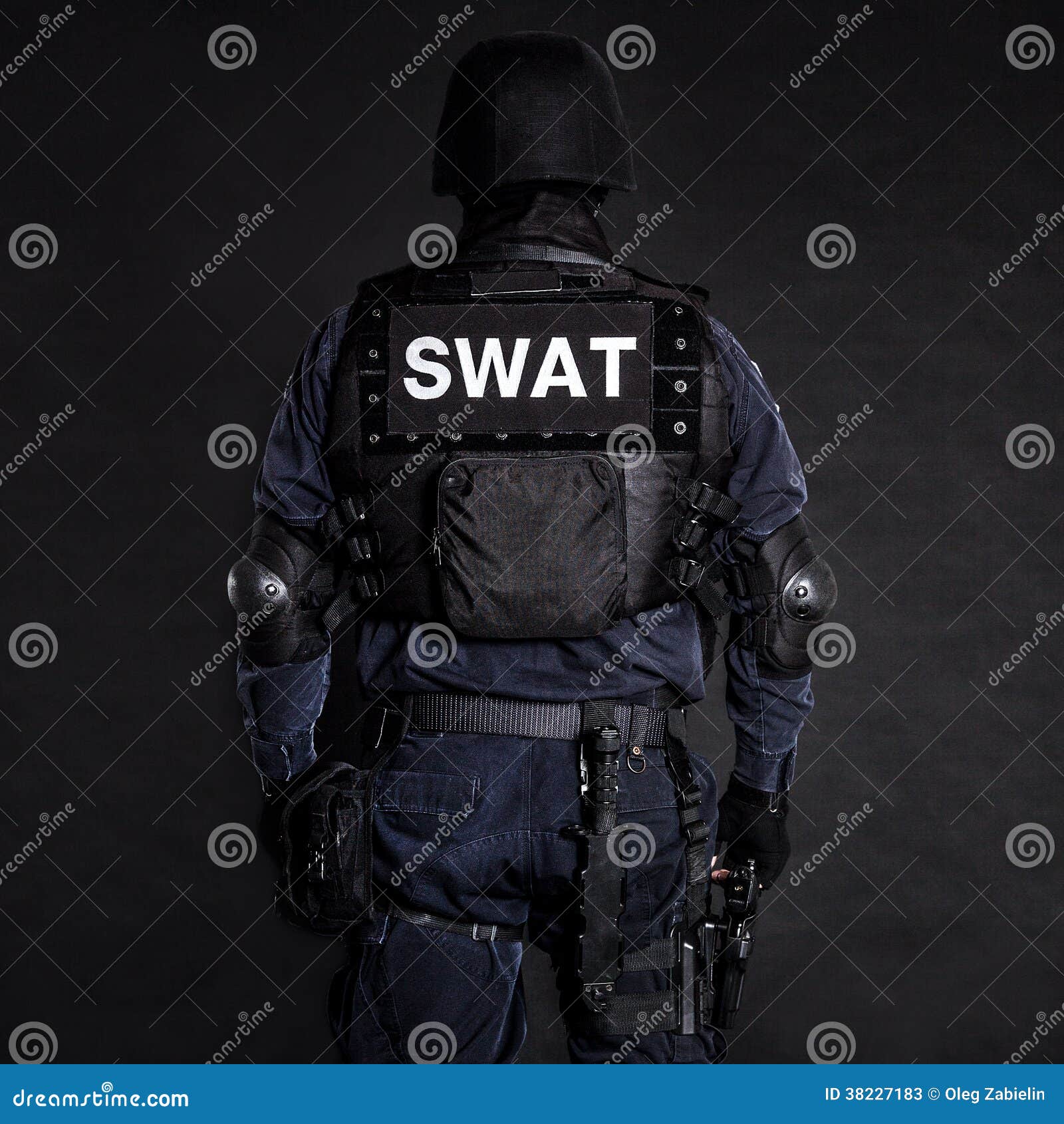SWAT officer stock image. Image of tactics, squad, counterterrorism ...