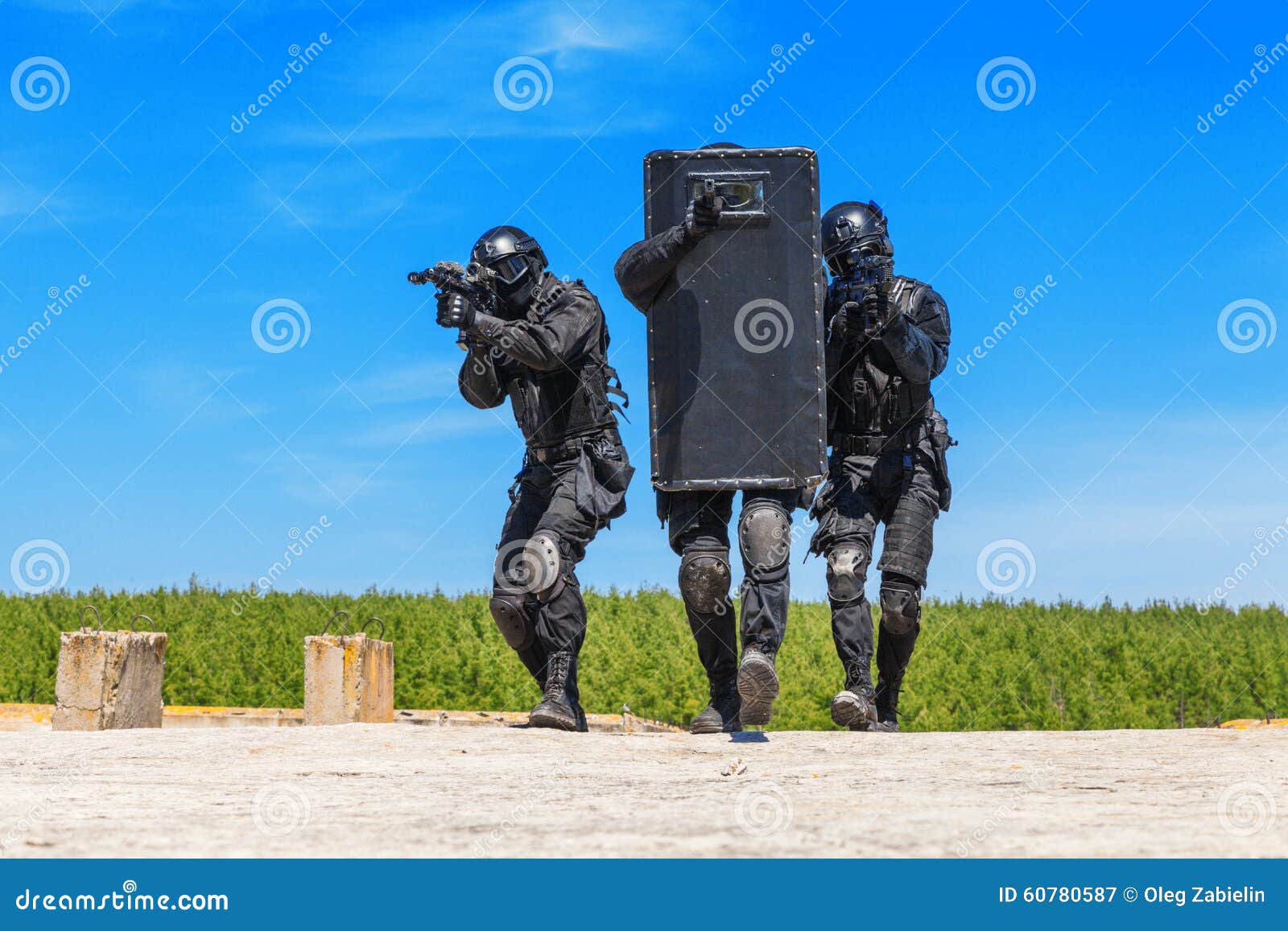 SWAT Officers with Ballistic Shield Stock Image - Image of army, studio ...