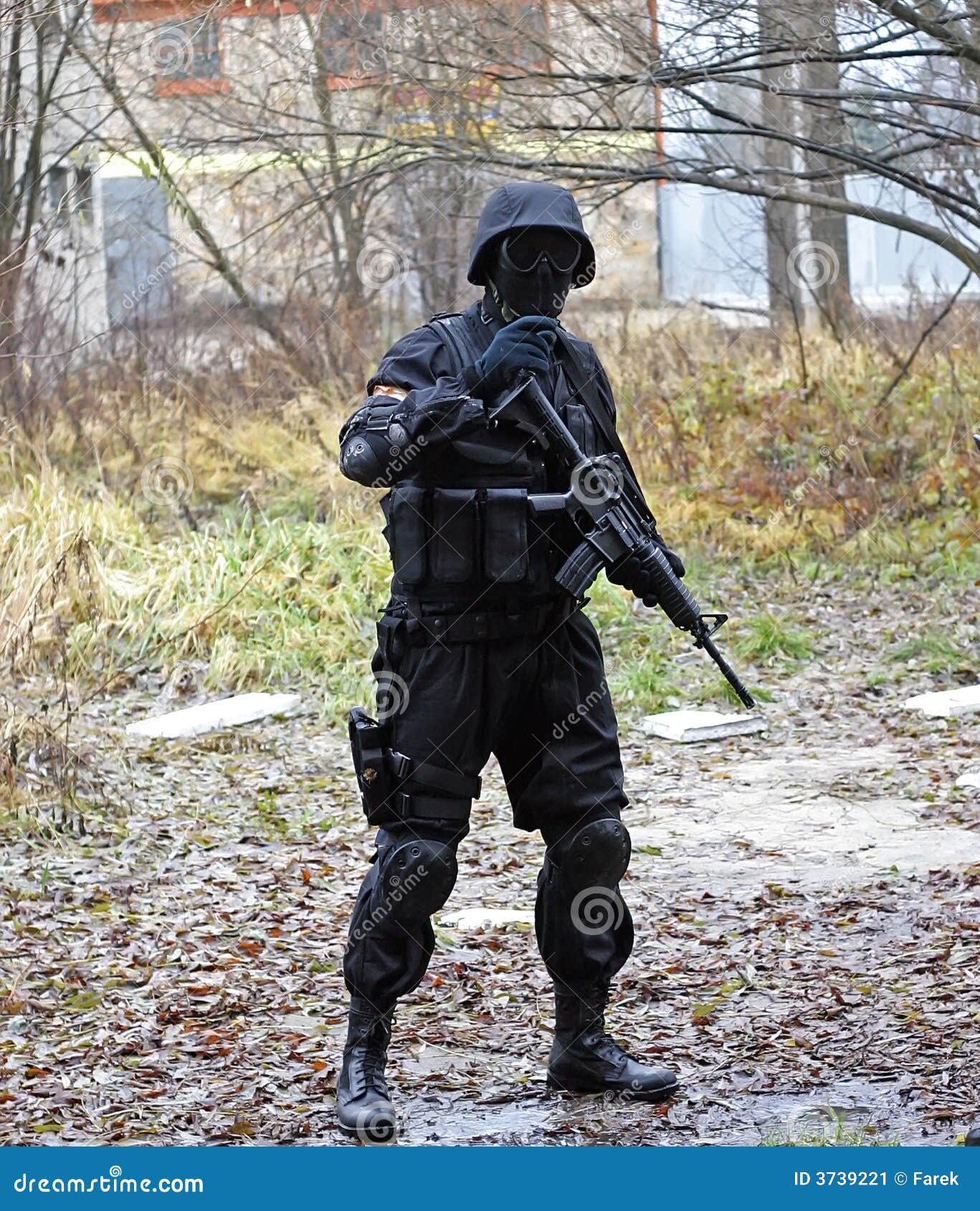SWAT soldier stock image. Image of handgun, game, antiterrorist - 3739221