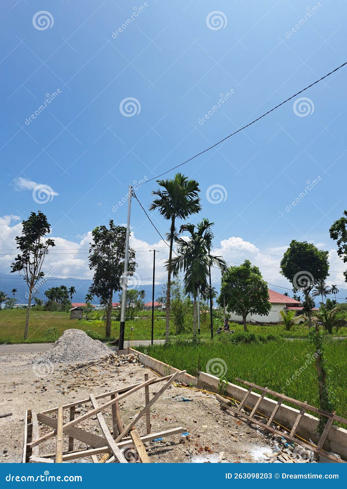 Sweaty builder situation stock image. Image of construction - 263098203