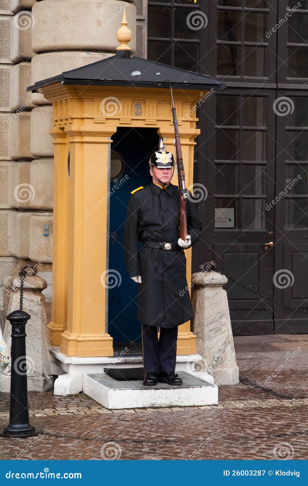 Swedish Royal Guard editorial photography. Image of palace - 26003287