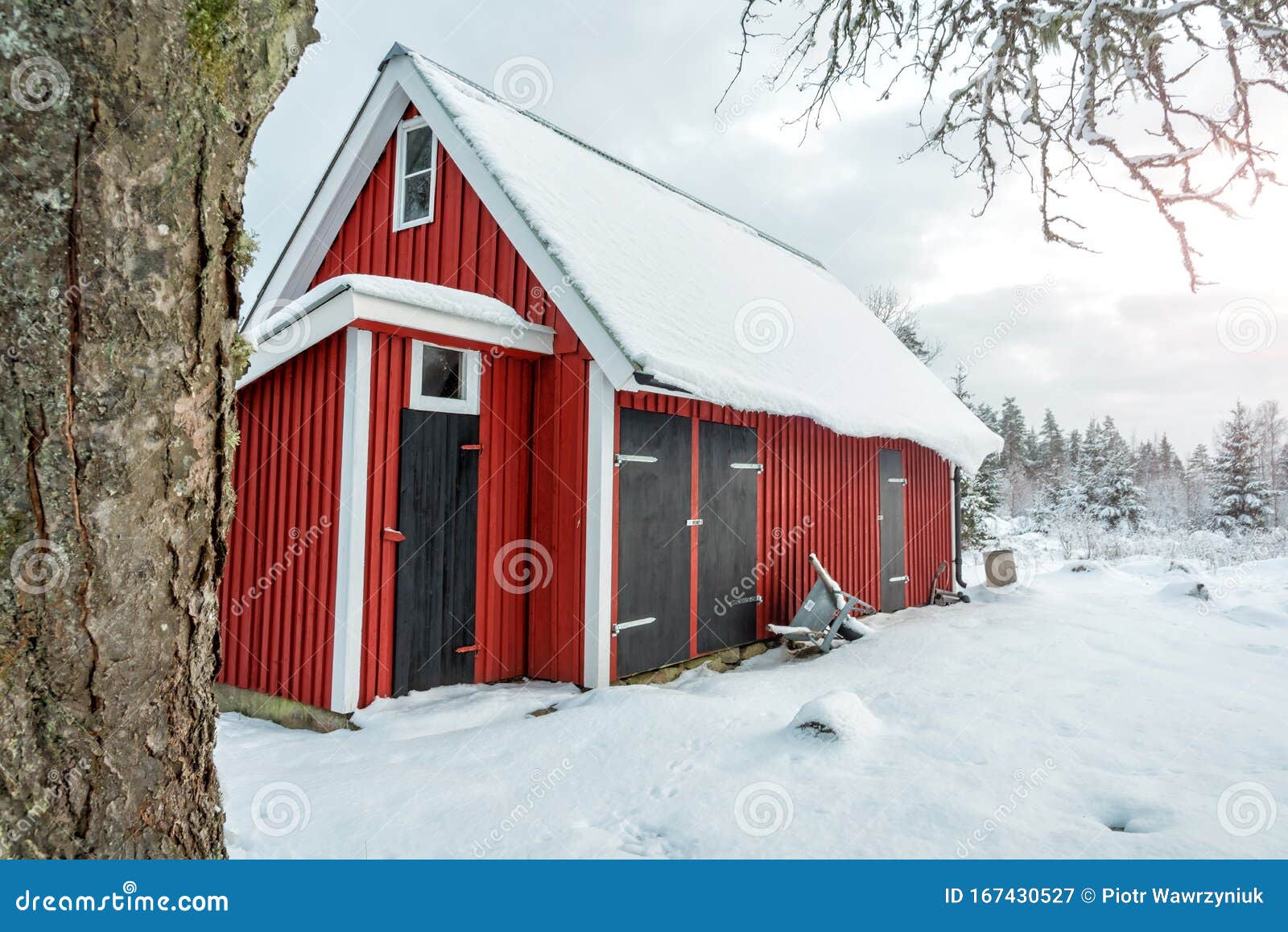 Swedish workshop in winter stock image. Image of countryside - 167430527