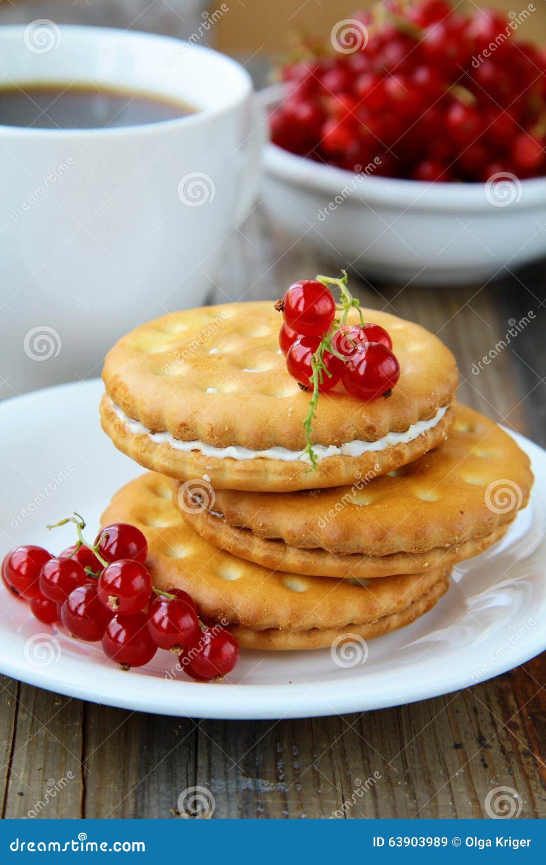 Sweet Biscuits with Fresh Currant Stock Image - Image of cookie, white ...
