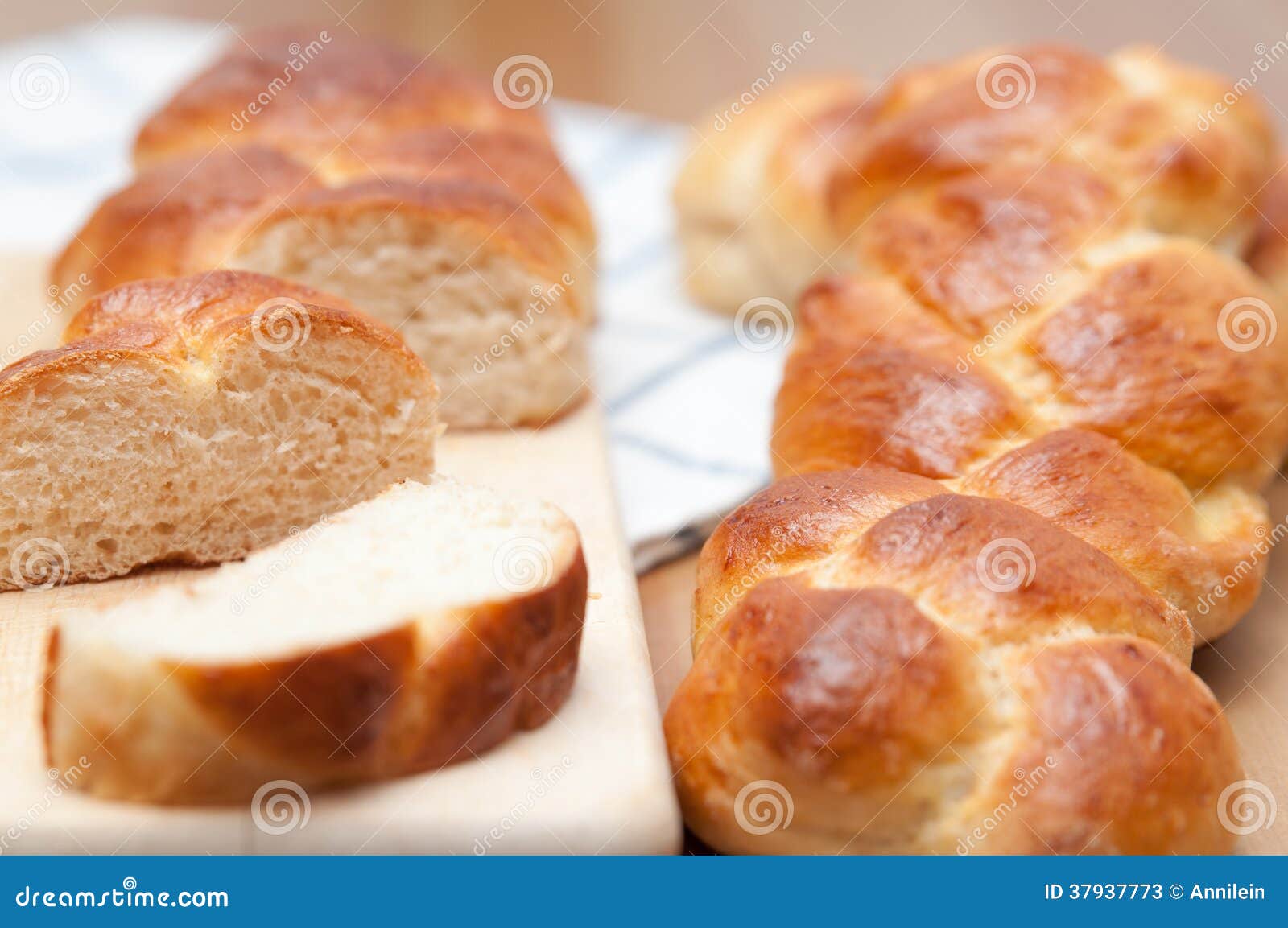 Sweet braided bread stock image. Image of dessert, delicious - 37937773