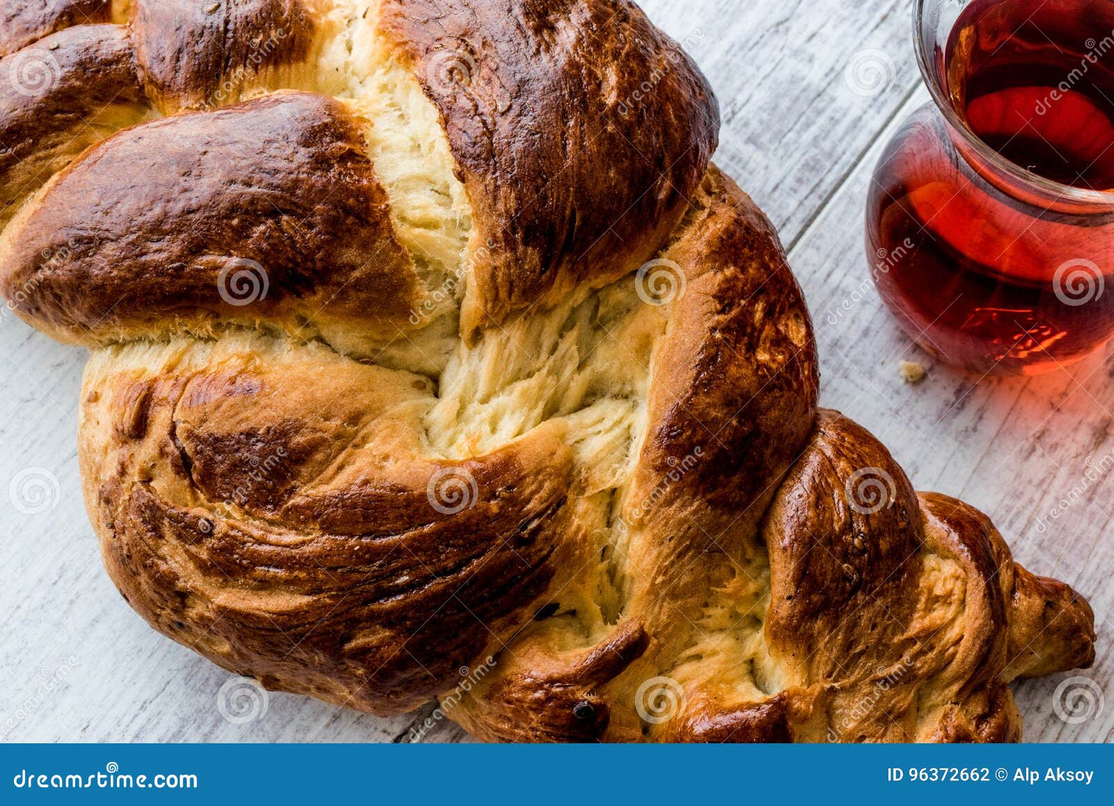 Sweet Braided Bread / Paskalya Coregi or Challah Bread for Shabbat ...