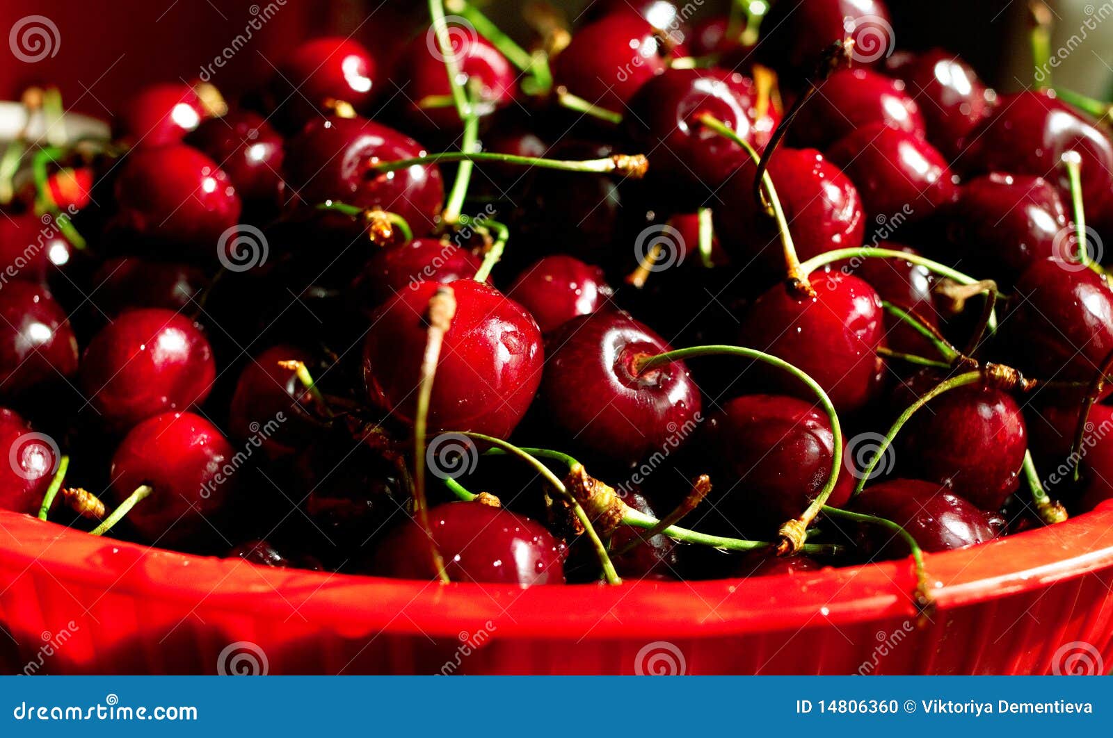 Sweet cherry on plate stock photo. Image of sour, plate - 14806360